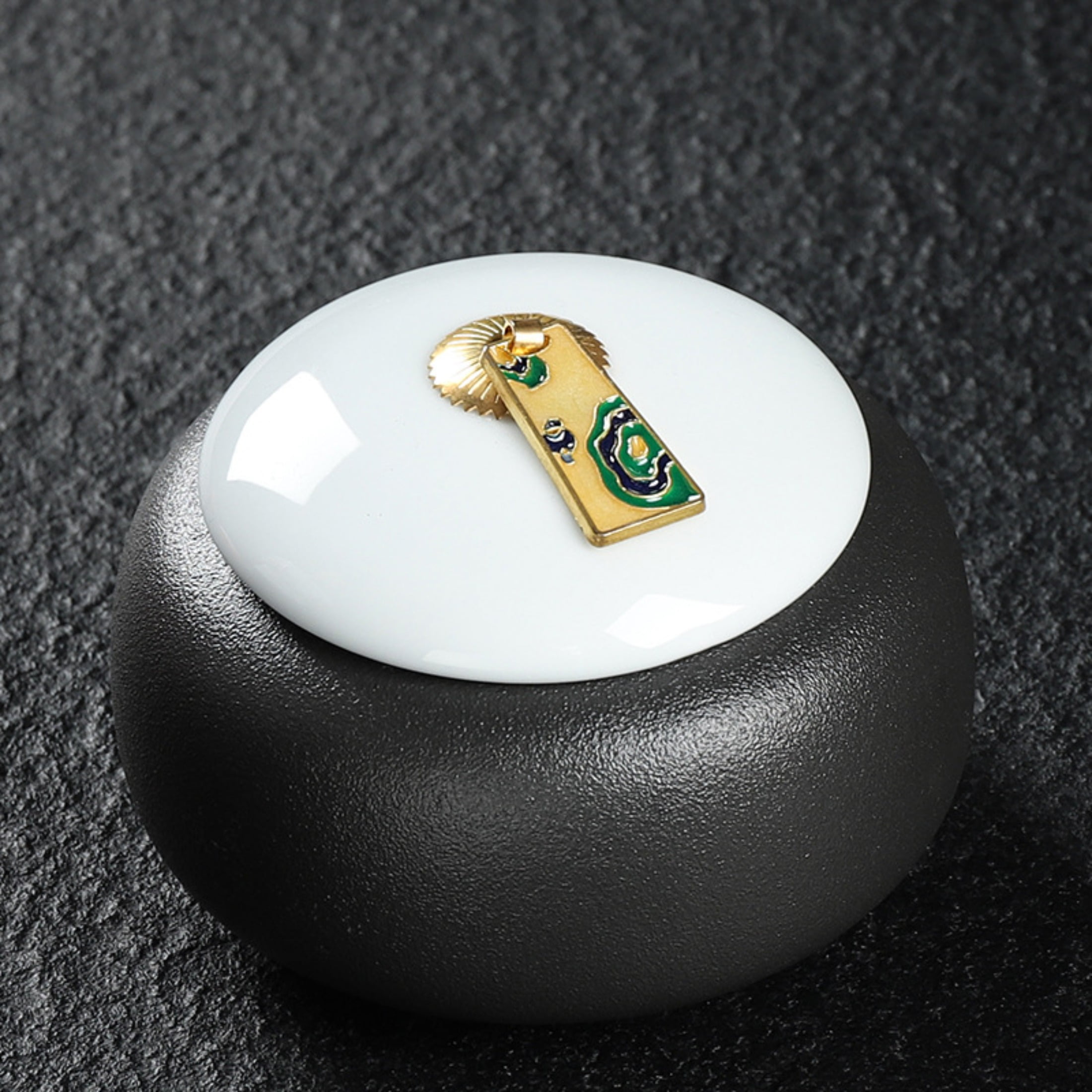 Small Urn - Ceramic Adult Dog and Cat Cremation Urn, Miniature Memorial ...