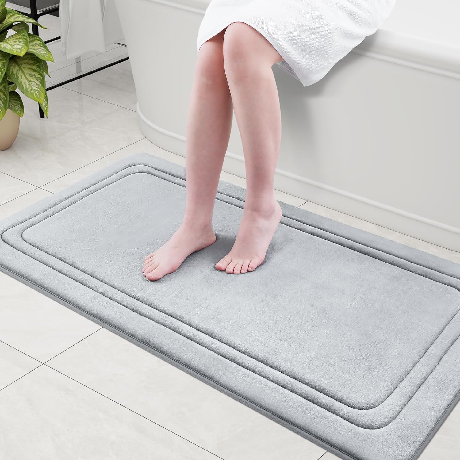 Smiry Memory Foam Bathroom Mat Rug 47" x 24", Ultra Soft Absorbent Bath ...