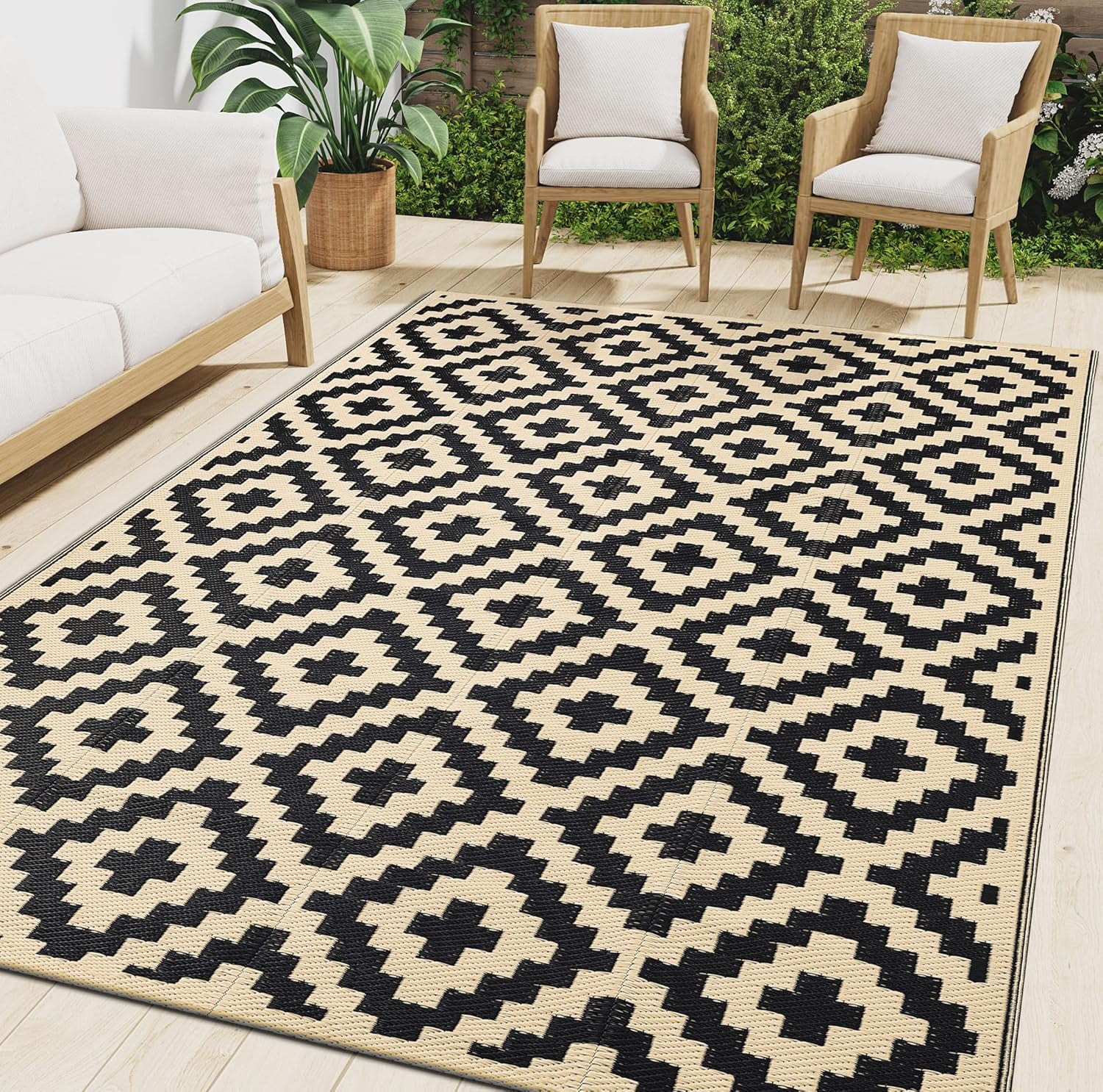 Smiry Waterproof Outdoor Rug 4x6 ft, Reversible Plastic Straw Patio ...