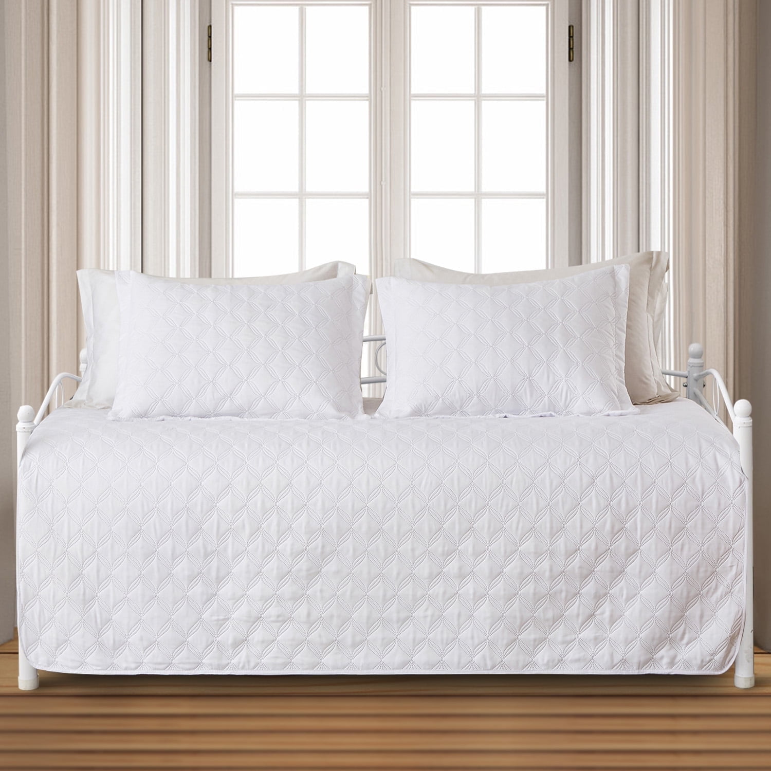 "Smuge 3 Piece Daybed Bedding Set, Double Sided Quilted Coverlet with ...