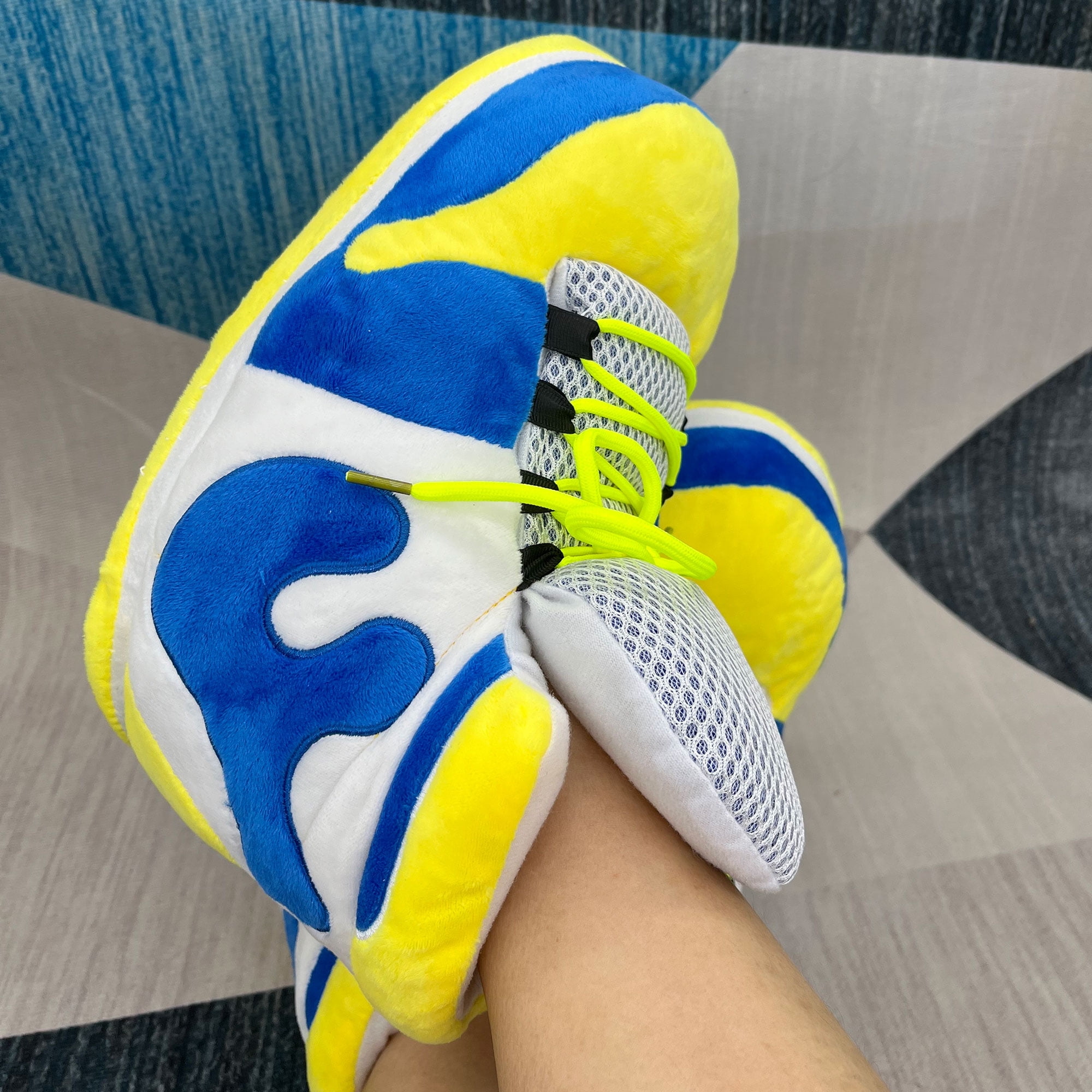 Sneaker Slippers - Comfy Warm Indoor Plush Kicks For Lounging - Non ...