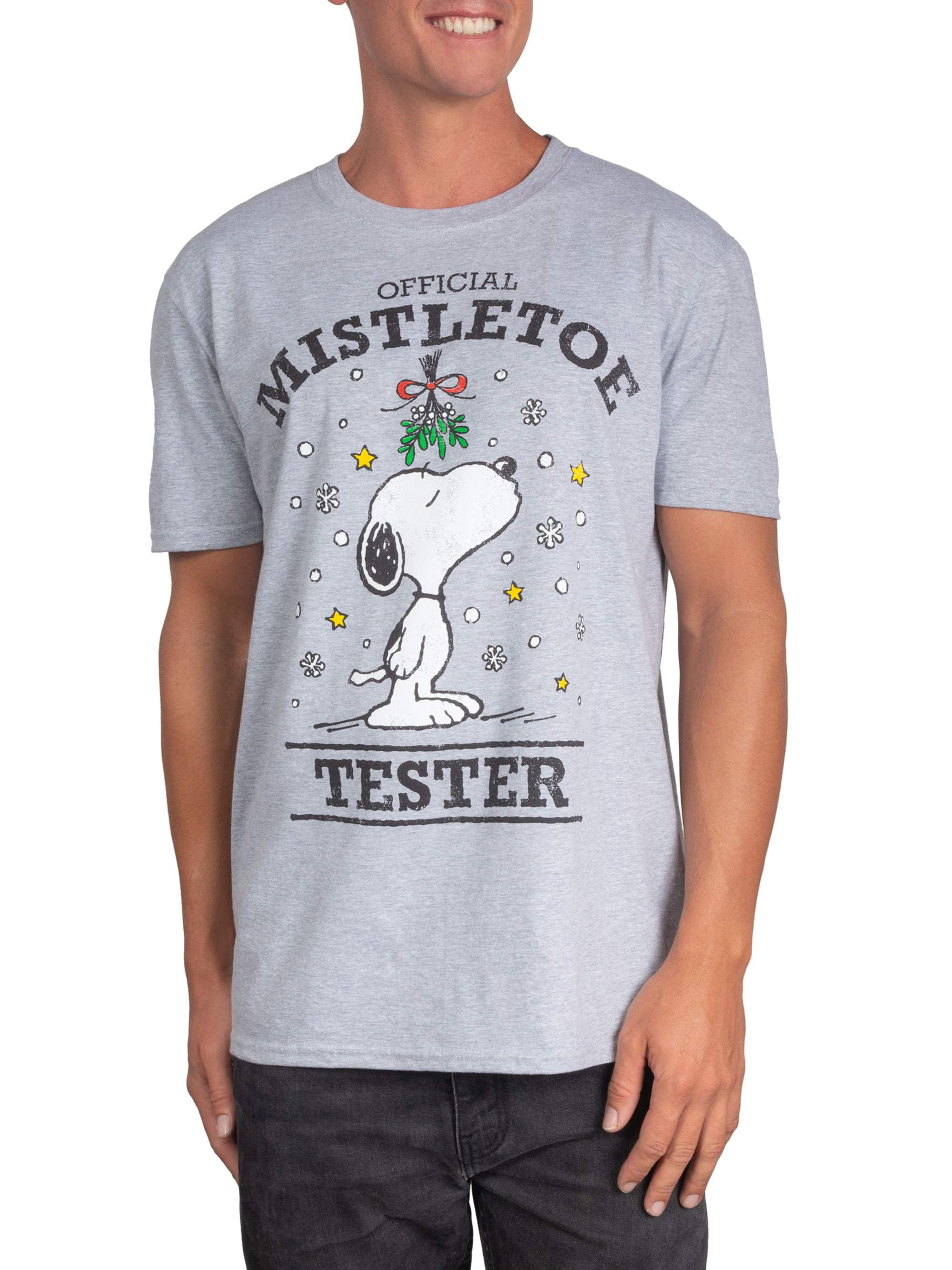 Snoopy Mistletoe Men's Holiday Short Sleeve Graphic Tee, Up to size 2XL ...