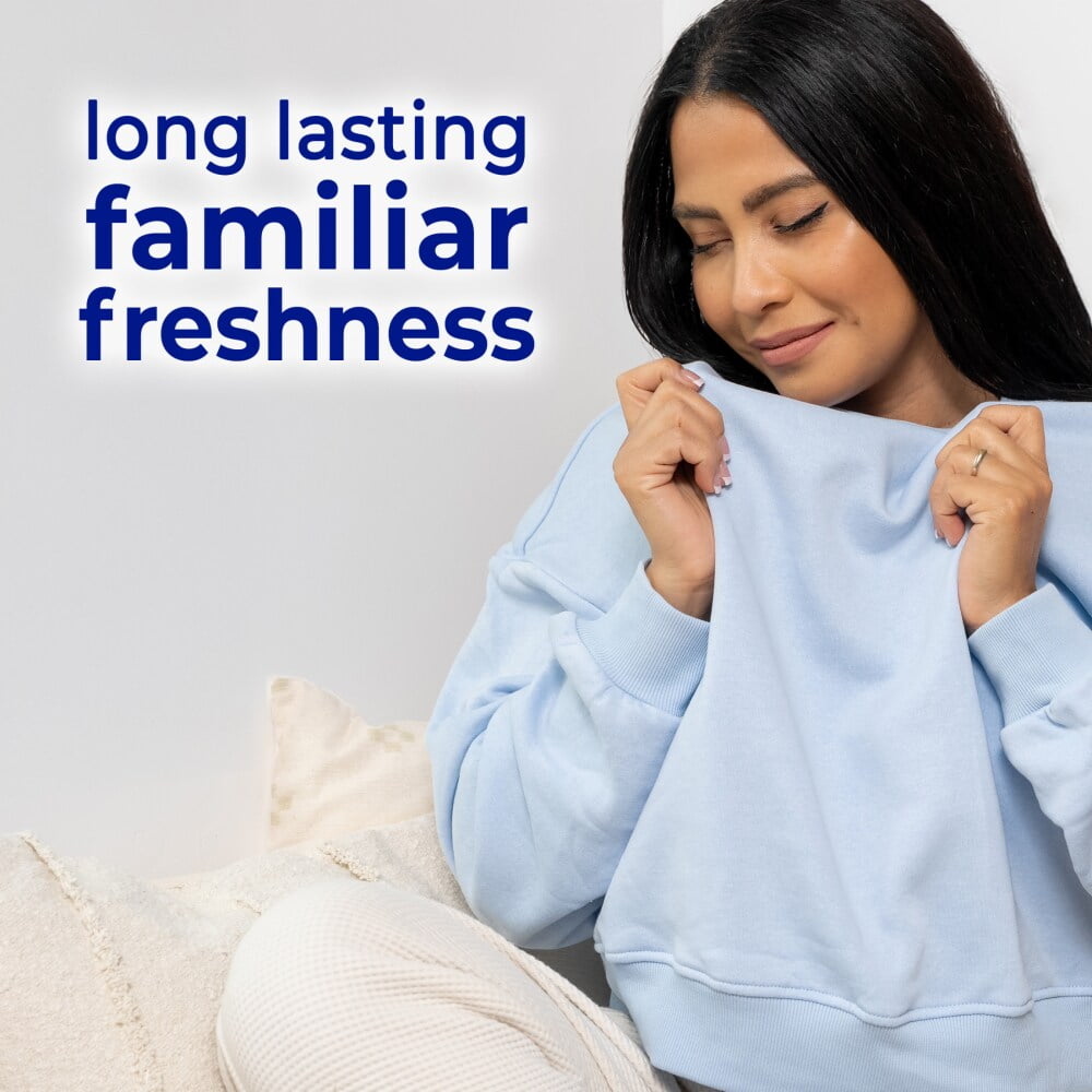 Snuggle Cuddle-Up Fresh Blue Sparkle Liquid Fabric Softener - 27.2 fl ...