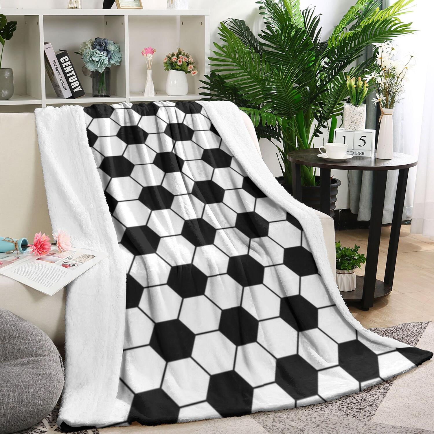 Soccer Ball Pattern Blanket,Comfortable Soft Lamb Wool Throw Blanket ...