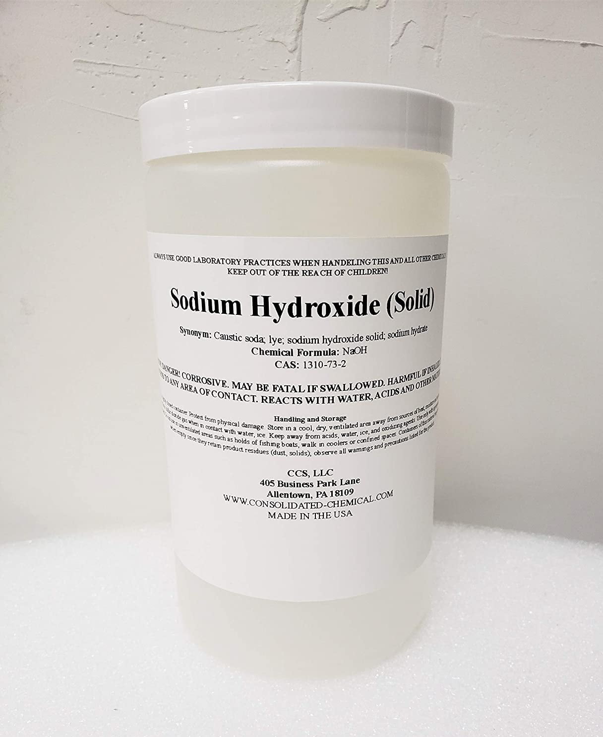Sodium Hydroxide (Lye) Beads 1kg High Purity (2.2lb) - Walmart.com