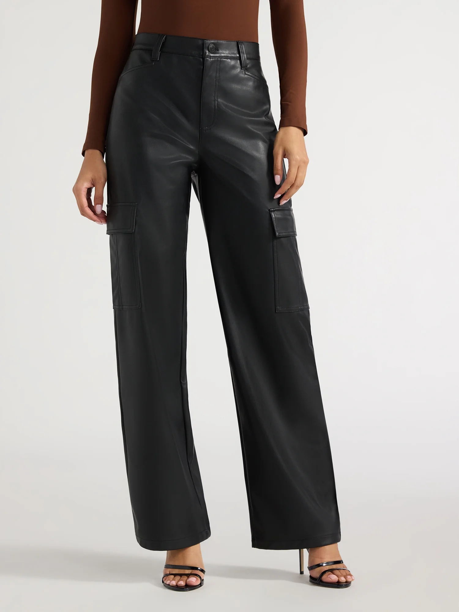 Sofia Jeans women's Relaxed Straight Cargo Pants - High Rise - Walmart.com