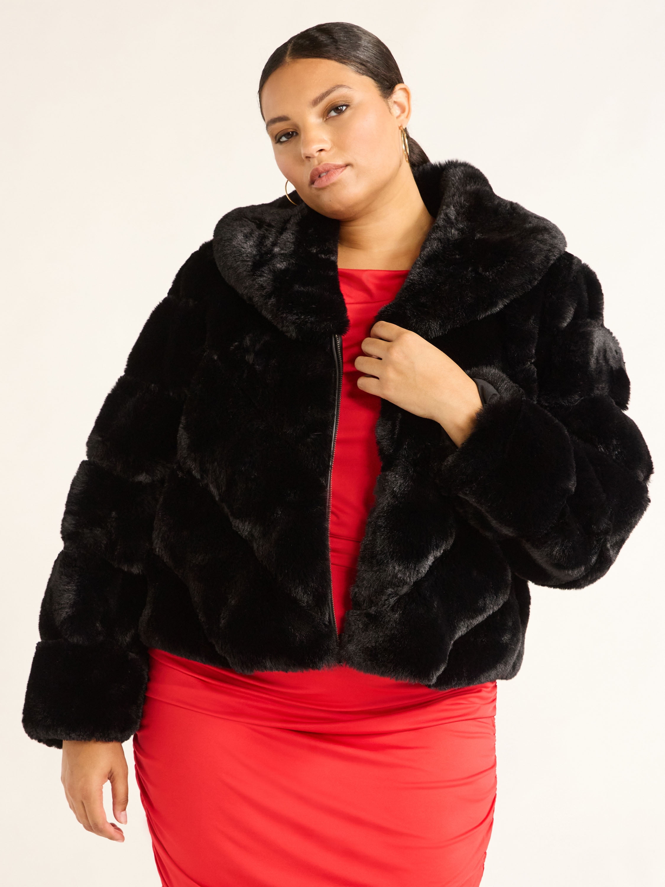 Sofia Jeans Women's and Women's Plus Faux Fur Chubby Jacket, Sizes XS ...