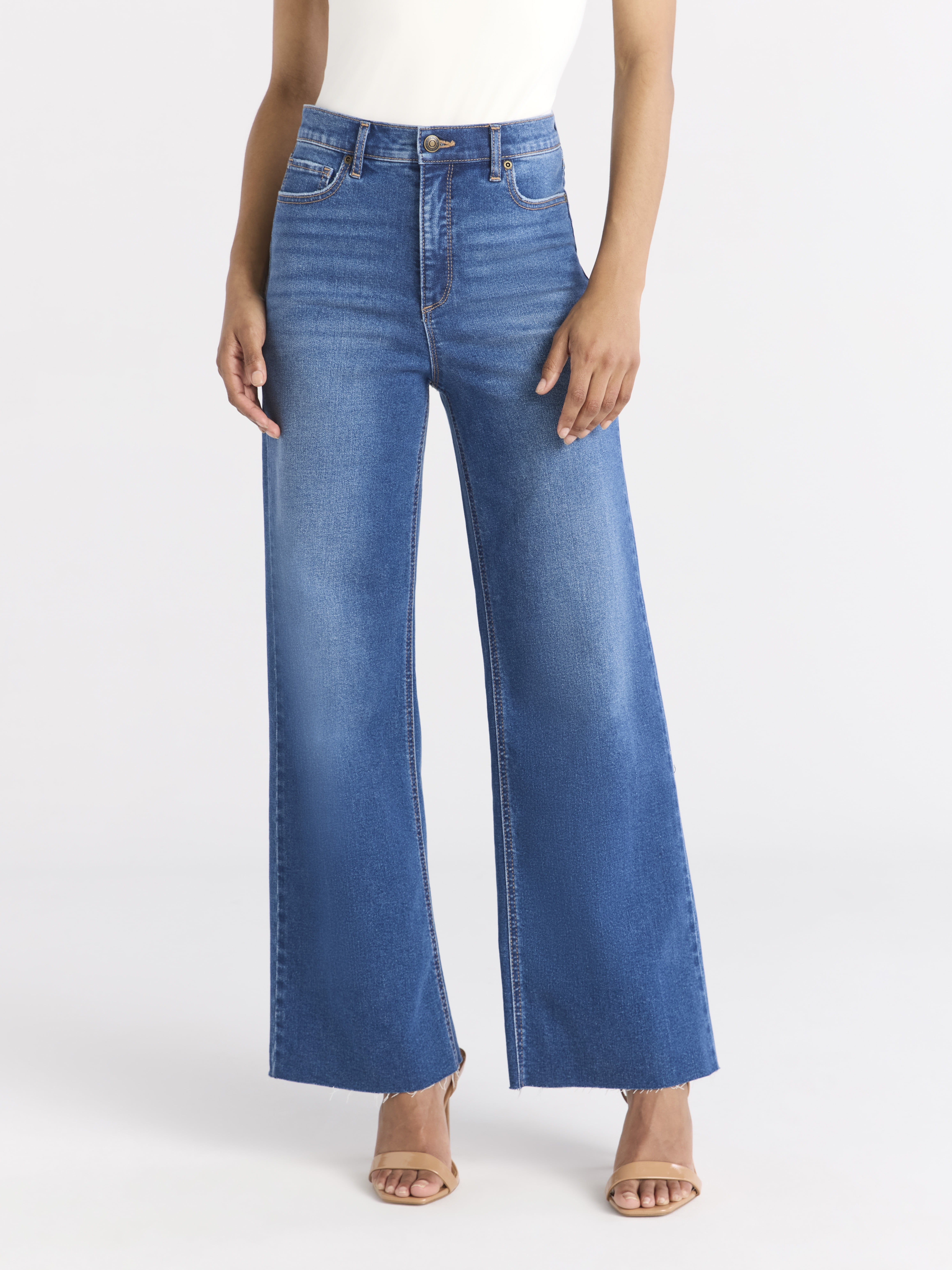 Sofia by Sofia Vergara Women's Margot Wide Crop Super High Rise Jeans ...