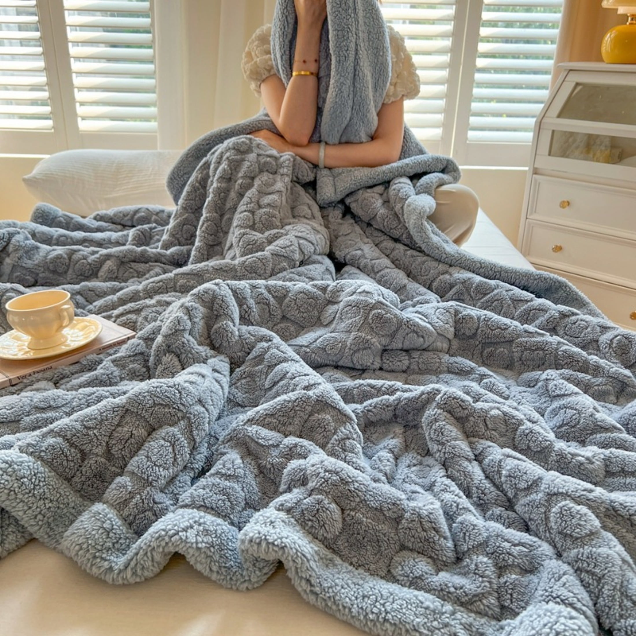 Soft Fluffy Faux Fur Throw Blanket, Twin Tie-Dye, Shaggy Furry Warm ...