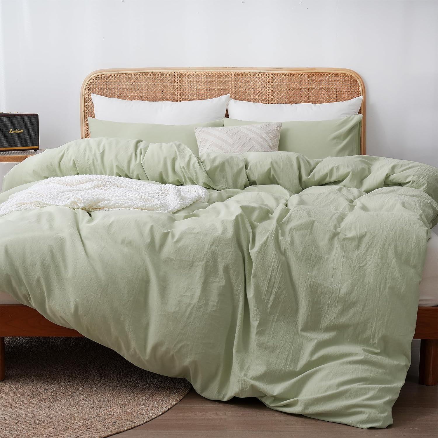 Soft Washed Cotton Duvet Set: Queen Size 3-Piece Tannish Sage Green ...