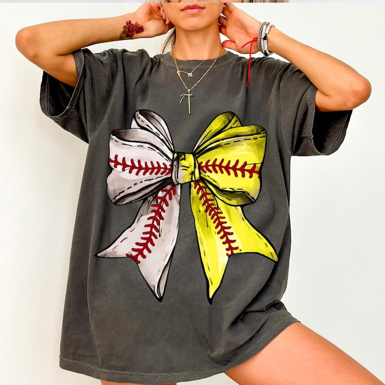 Softball Baseball Mama T-Shirt, Coquette Bow Game Day Tee, Cute Team ...
