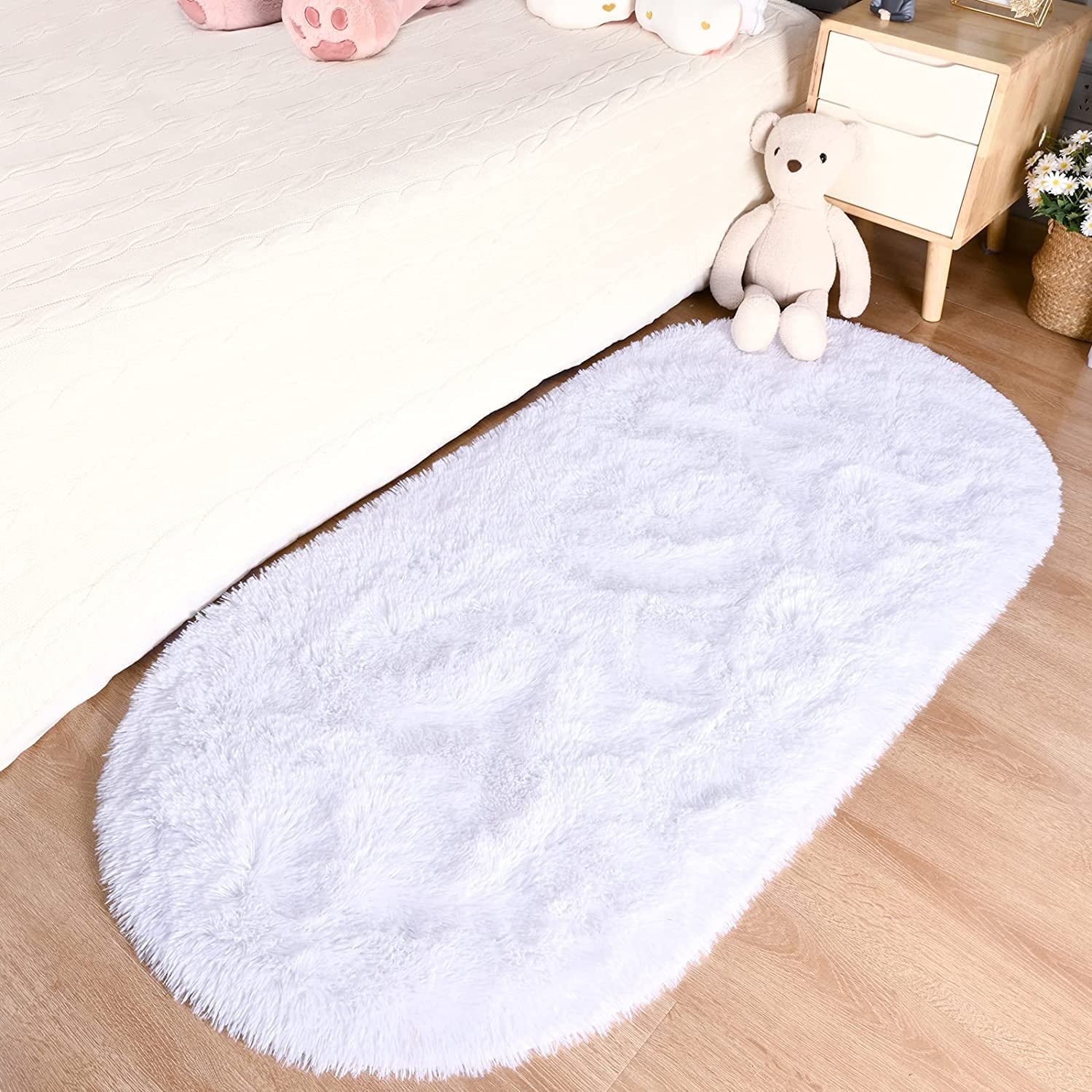 Softlife Cute Fluffy Oval Rug for Bedroom Soft Carpet, 2.6' x 5.3 ...