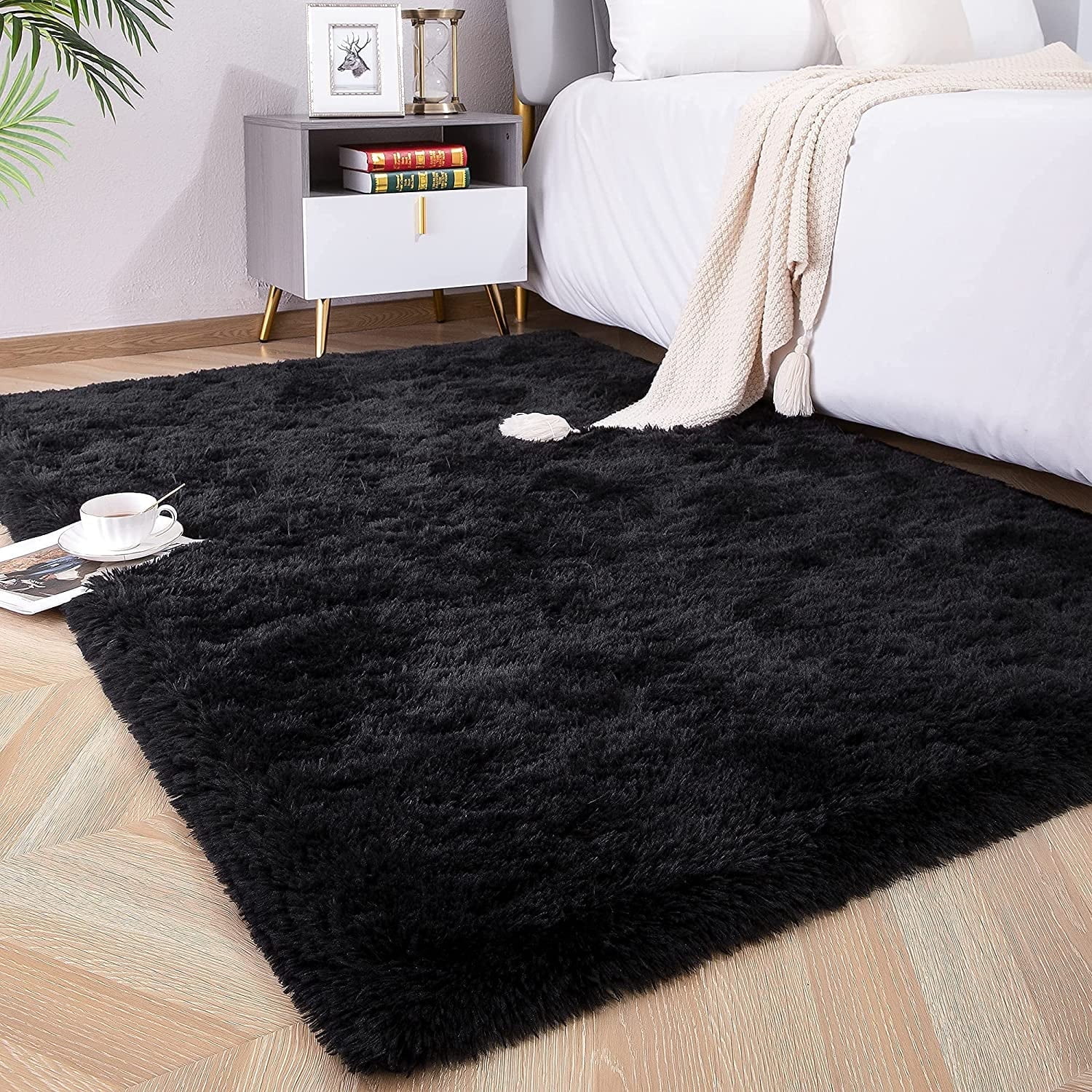Softlife Fuzzy Area Rug, Modern Indoor Shaggy Velvet Carpet for Living ...