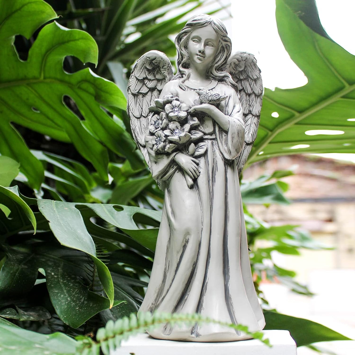 Solar Angel Statue for Outdoor, Angel Figurine with Resin, Outdoor ...
