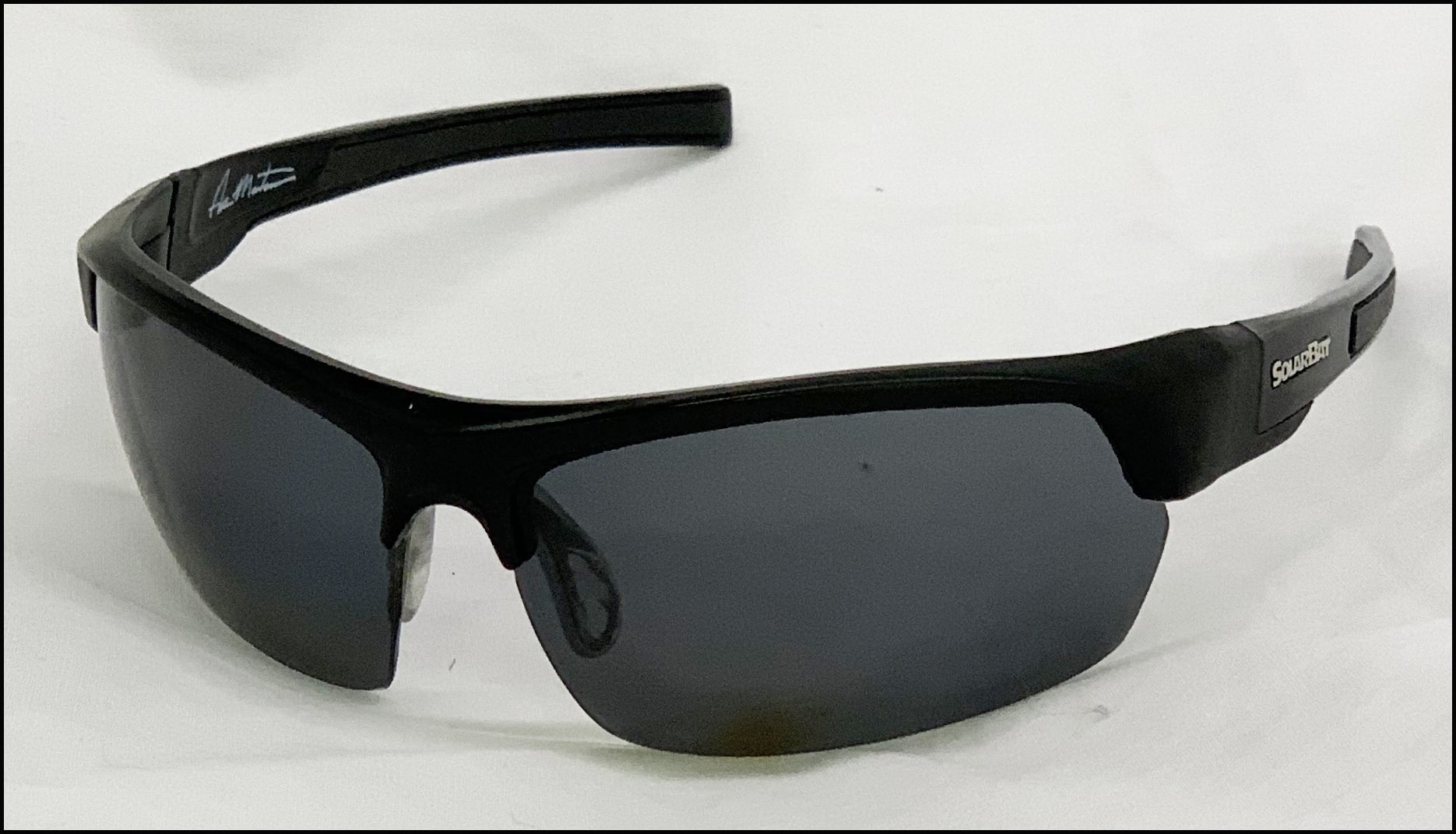 Solar Bat Eye Protection: The Natural 1 Black with Gray Polarized ...