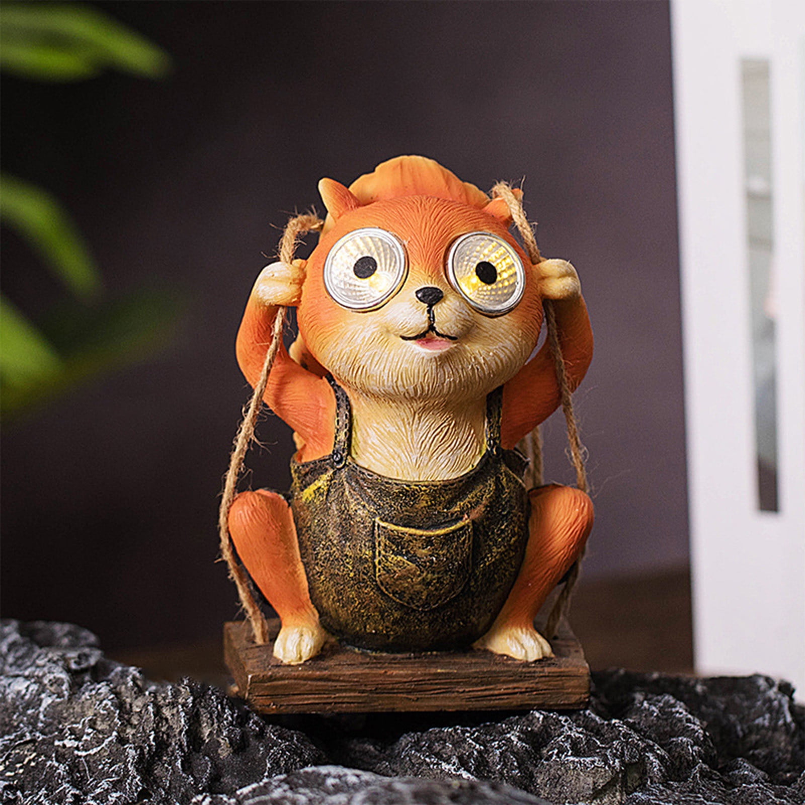 Solar Decorative Garden Statue Light | Resin Squirrel Figurine Outdoor ...