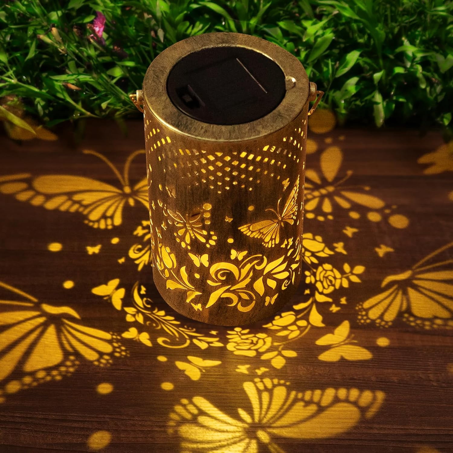 Solar Lanterns Outdoor Hanging Lantern Lights, 2024 Moving Butterfly ...