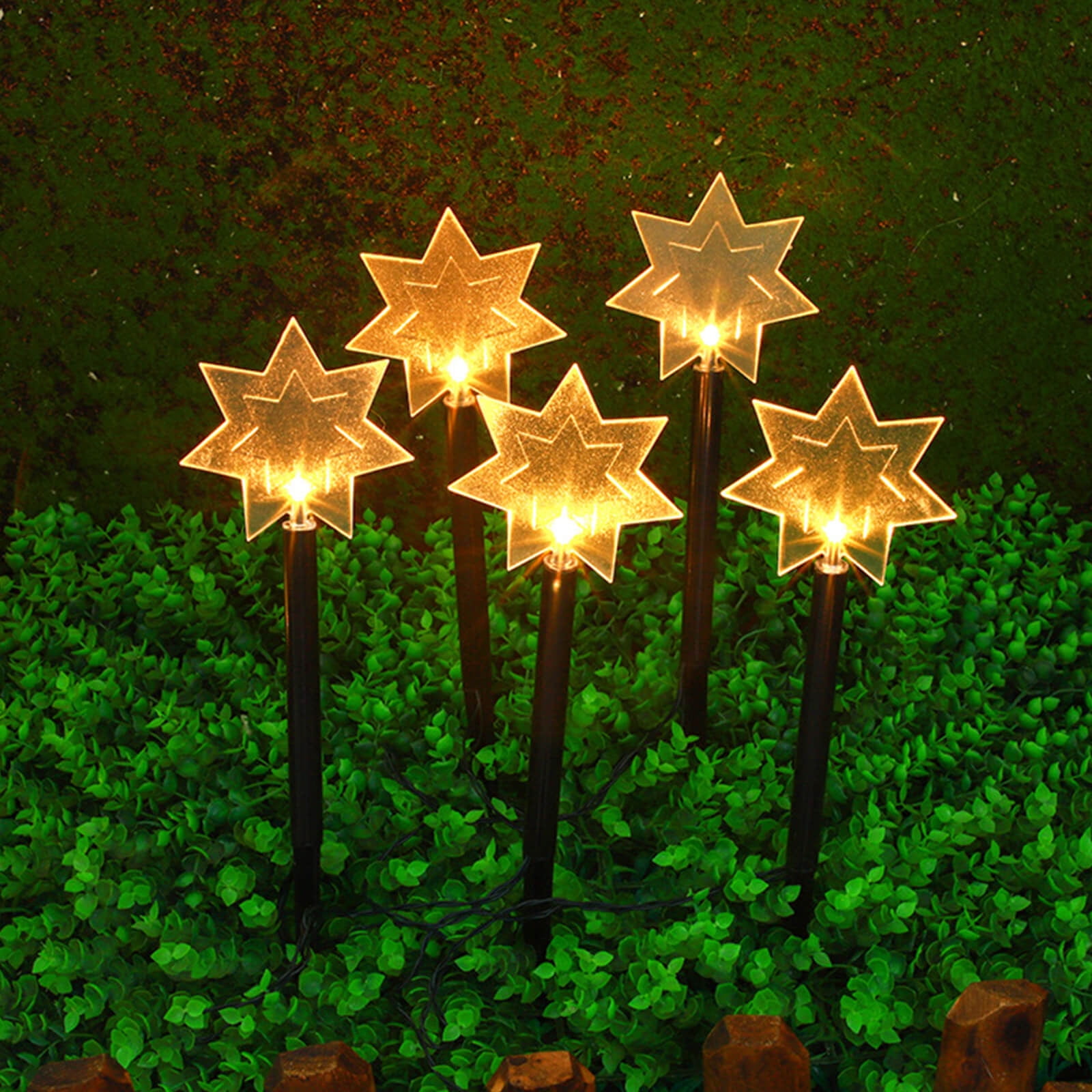 Solar Powered Outdoor Garden Lamp for Villas and Meadows Decorative ...