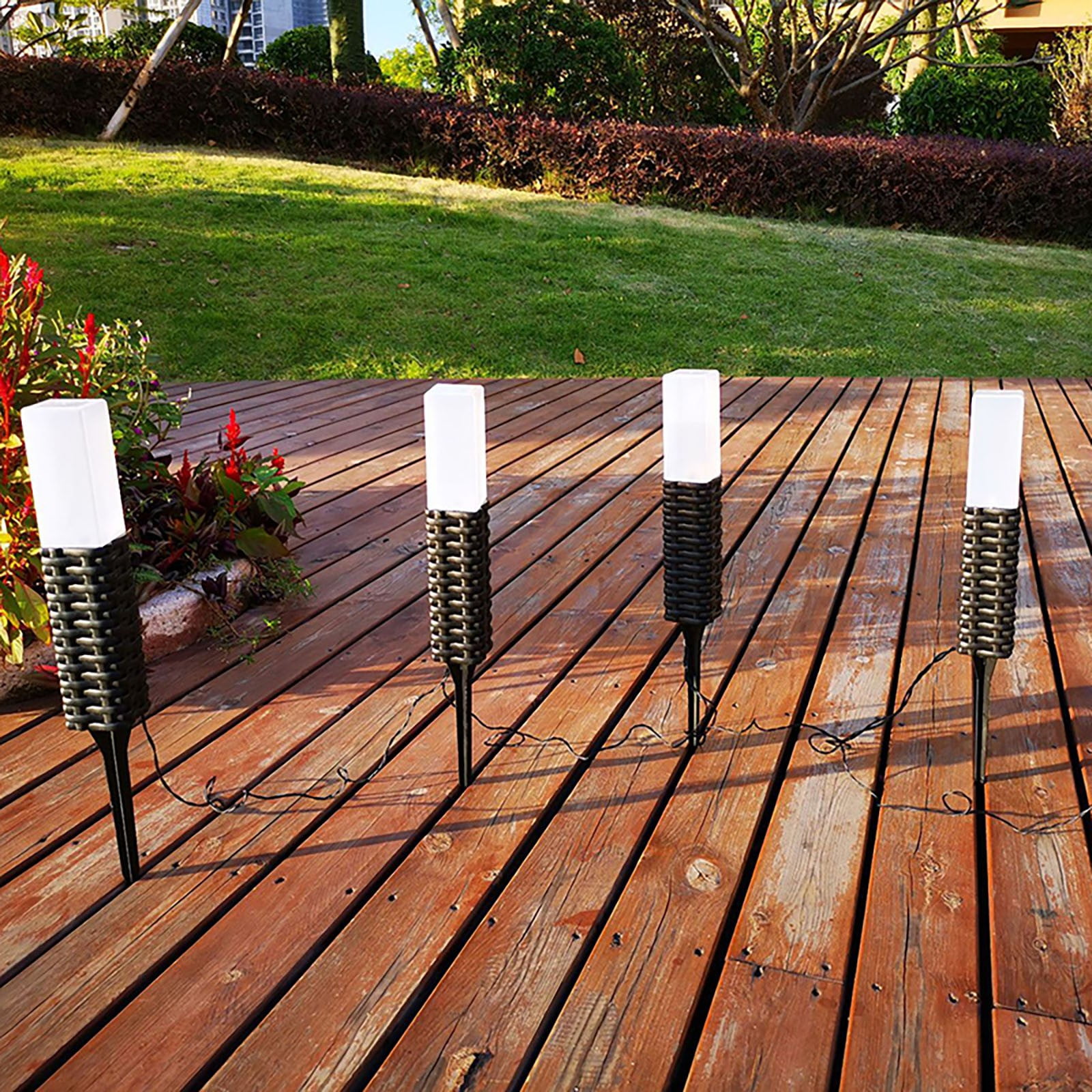 Solar Powered Rattan Garden Lamp with LED Light,IP44 Water Resistance ...