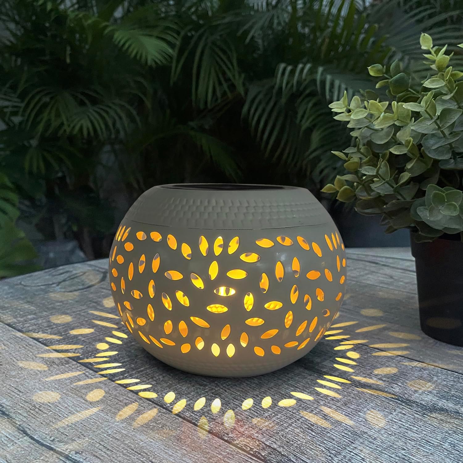 Solar Table Light Outdoor Waterproof- Solar Powered LED Lamp Hollowed ...