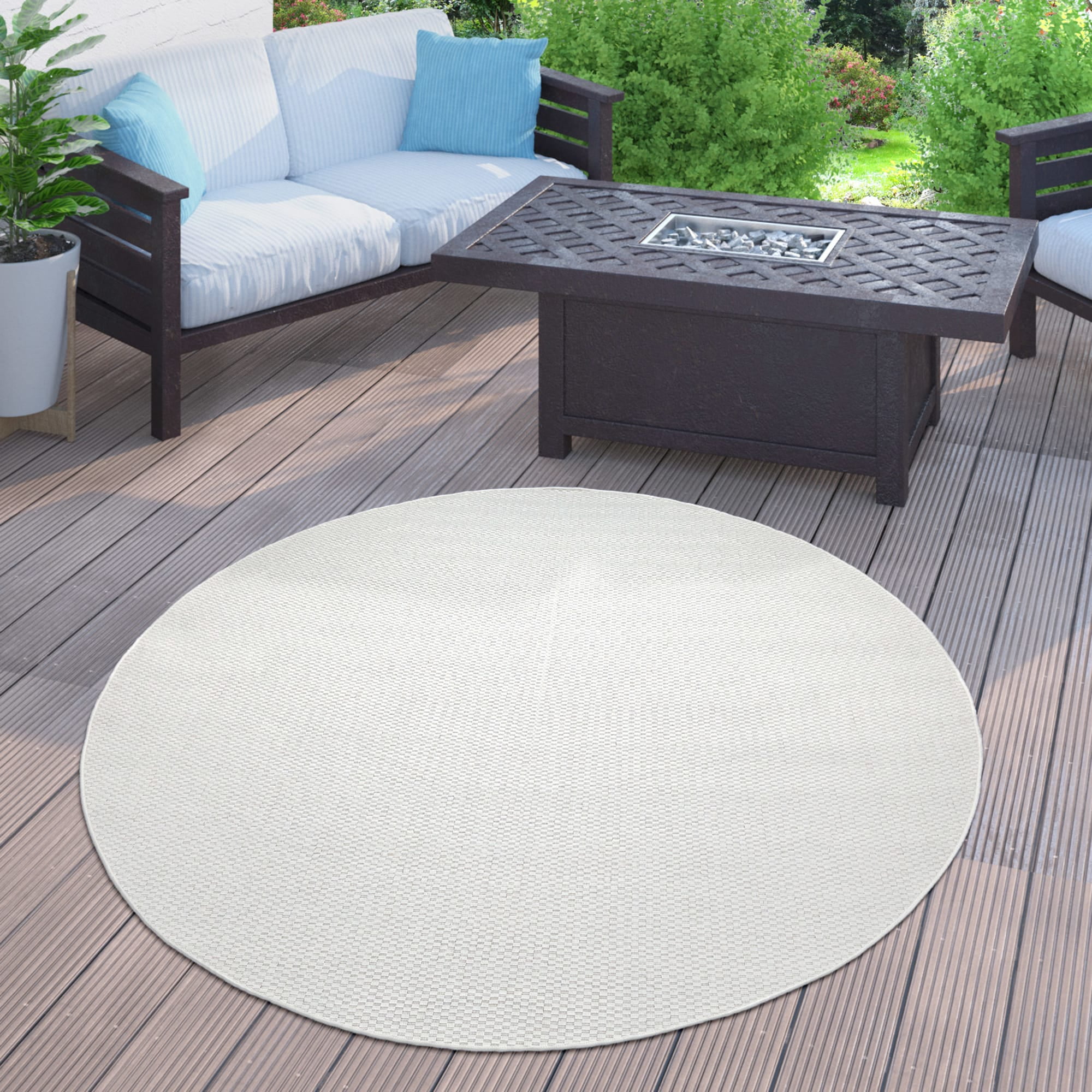 Solid Outdoor Rug for Patio or Balcony in Mottled Ivory - Walmart.com