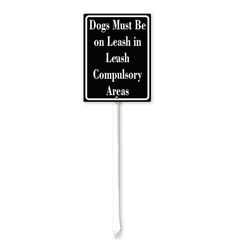 Soliyoahee Dogs Must Be on Leash in Leash-Compulsory Areas Sign with ...