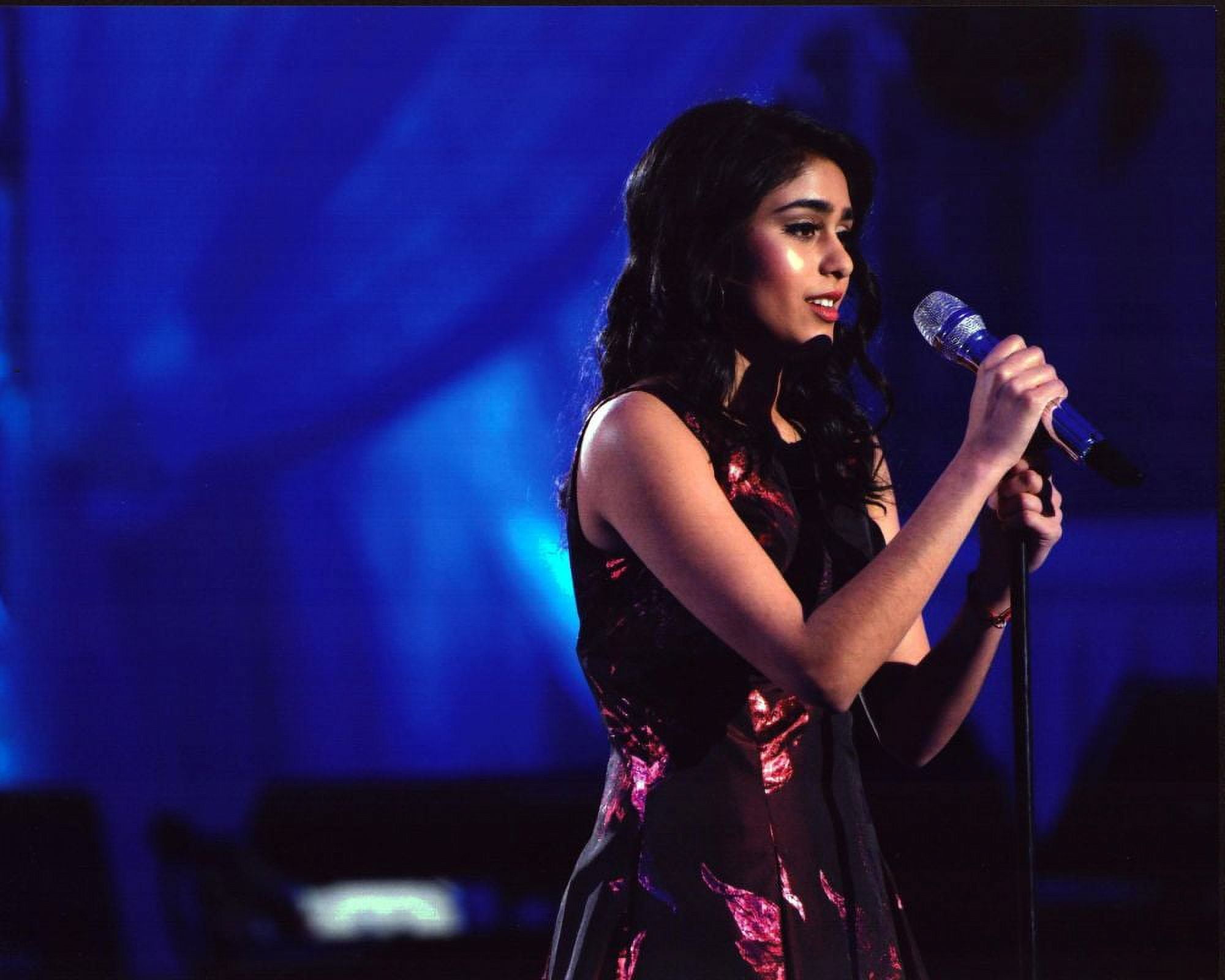Sonika Vaid Singing On Stage Photo Print (8 x 10) - Item # MVM54173 ...