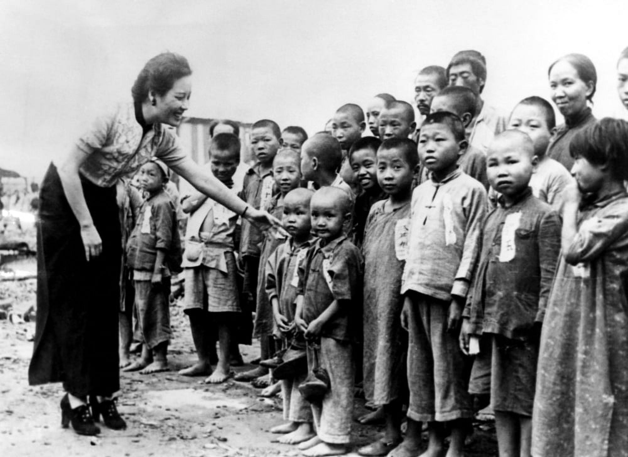 Soong Mei-Ling History (36 x 24) - Walmart.com