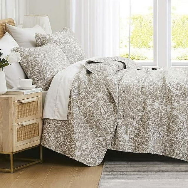 Southshore Fine Living, Inc. Ashanti Collection Oversized King Quilt ...