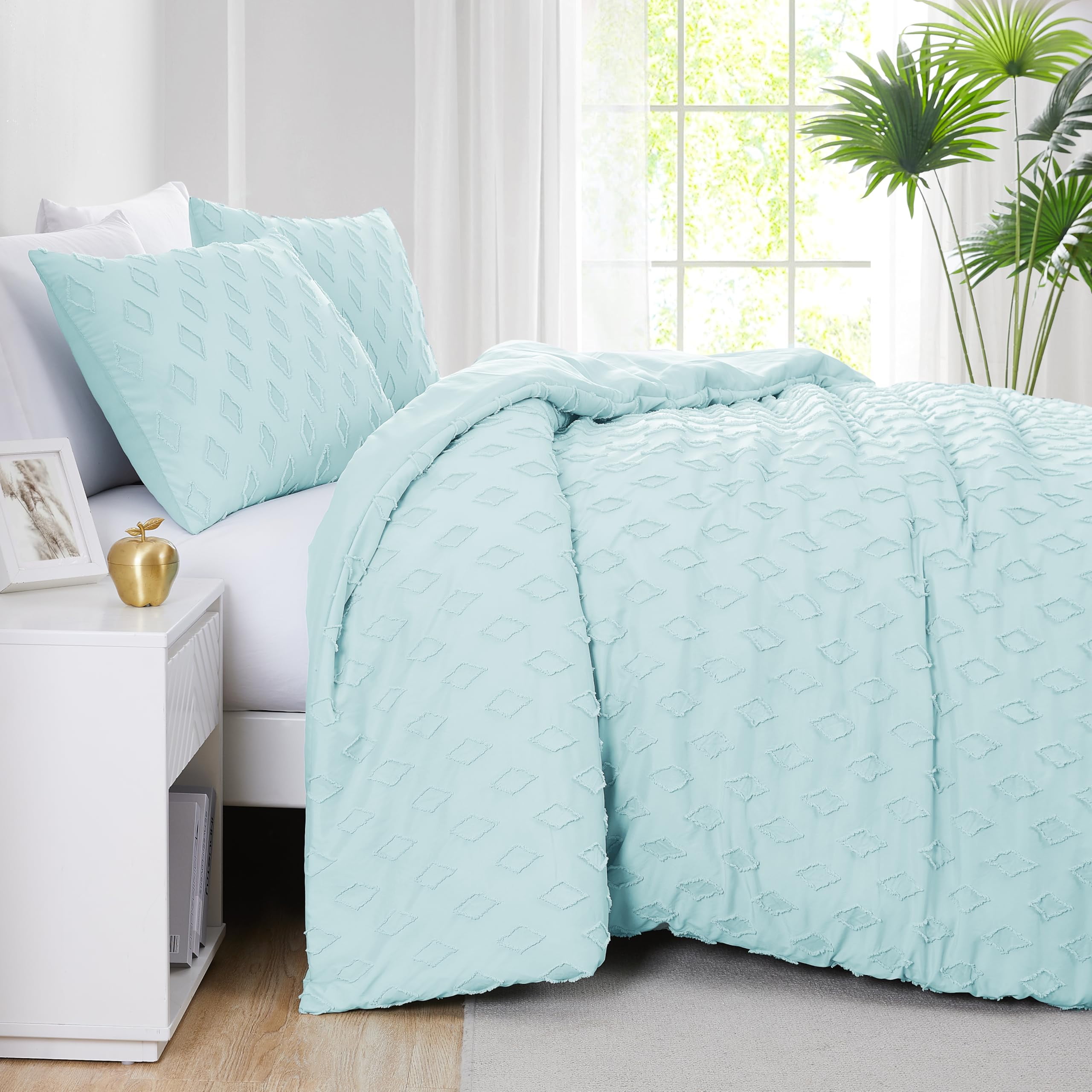 Southshore Fine Living, Inc. Jacquard Tufted Diamond Pattern King Boho ...