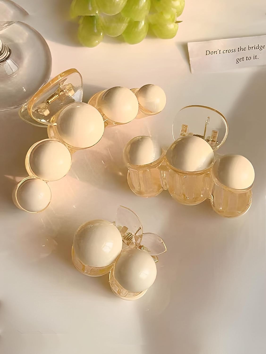 Southwit Korean Style Pearl Hair Claw Clips 3 Pcs (3 sizes, Beige ...