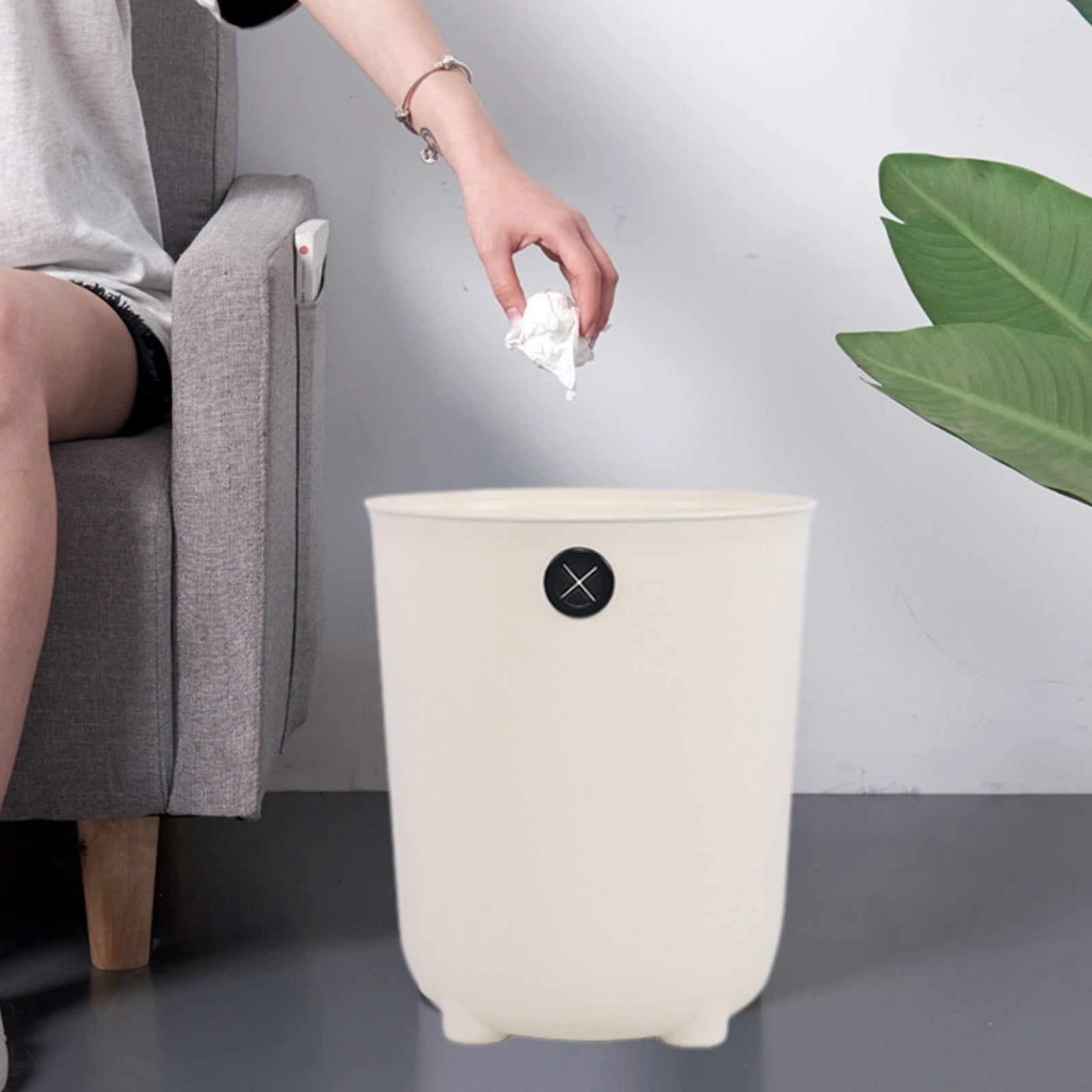 Space-Saving Plastic Waste Cans, Stackable Design, 30L Capacity, Modern ...