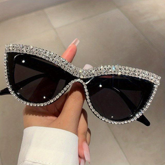 Sparkling Rhinestone Cat Eye Sunglasses For Women And Men Uv400