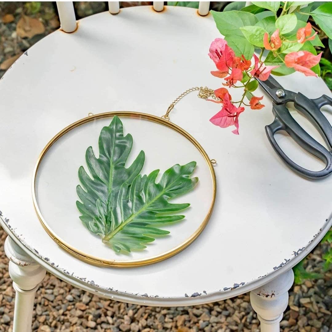 Spaziomaker Collections Wall Hanging Round Glass Photo Frame 4 Brass ...