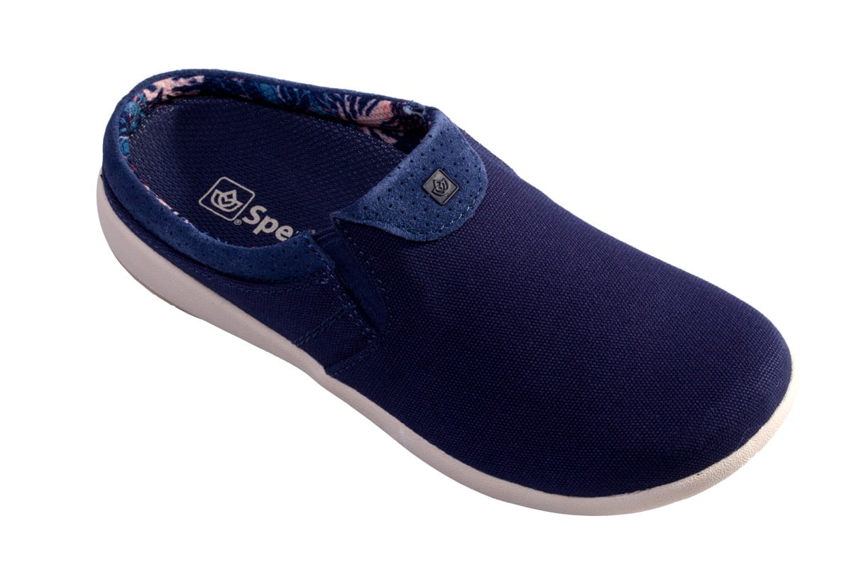 Spenco Siesta Nuevo Perforated Women's Orthotic Slide Shoe - Walmart.com