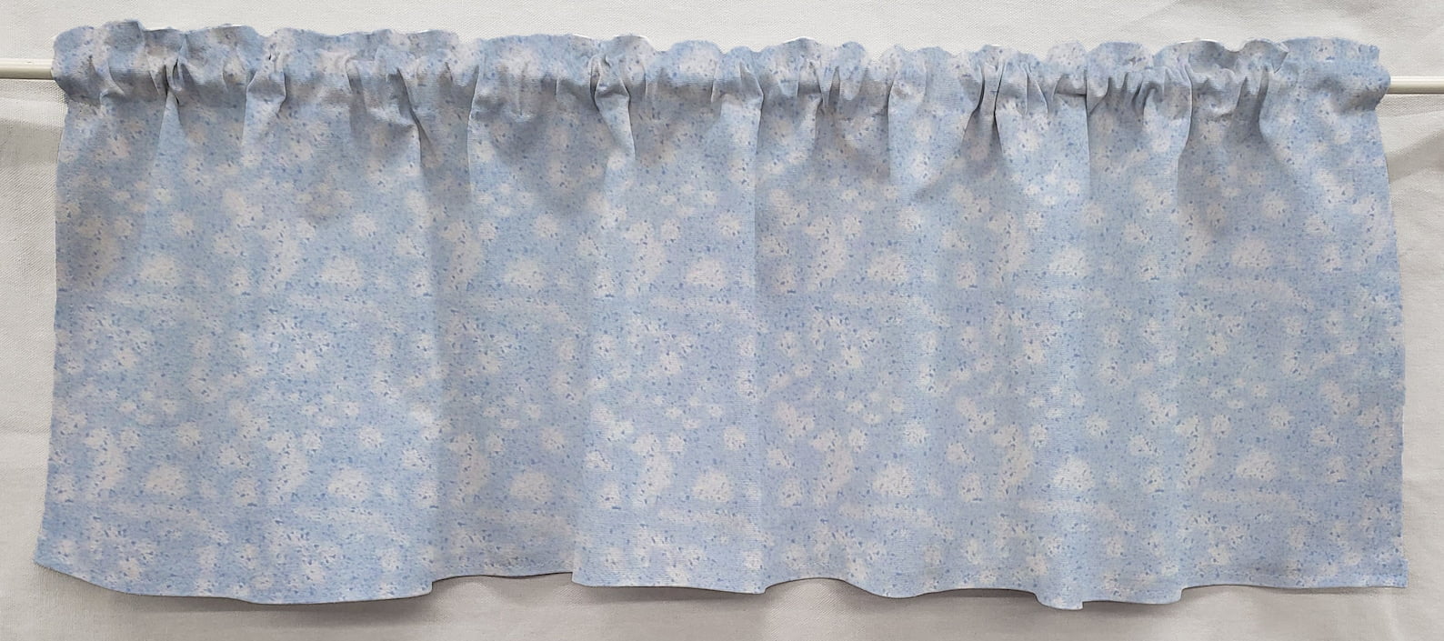 Splatter Valance by Penny's Needful Things (One Valance Panel 18 inches ...