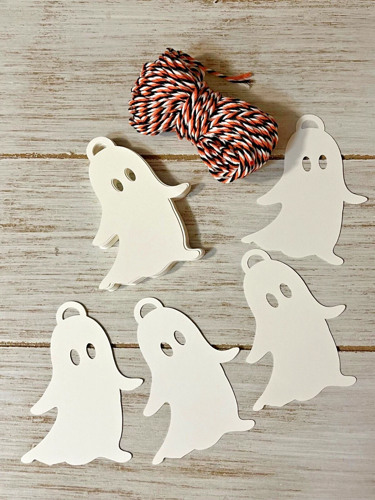 Spooky Ghost Gift Tags Halloween Decorations Classroom Party Treat Tags ...