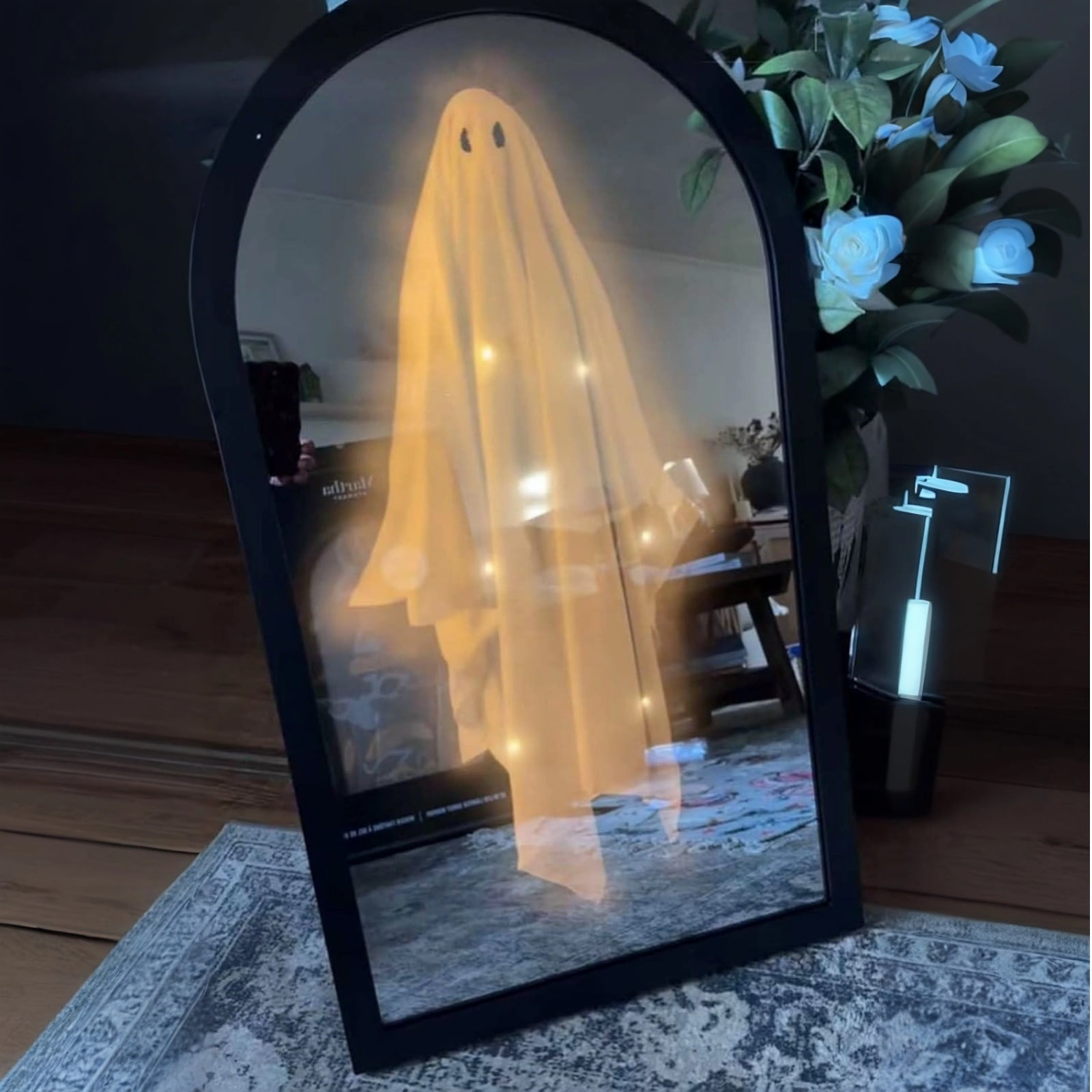 Spooky Ghost Hologram Mirror LED Powered Hologram Effect Creates Eerie ...