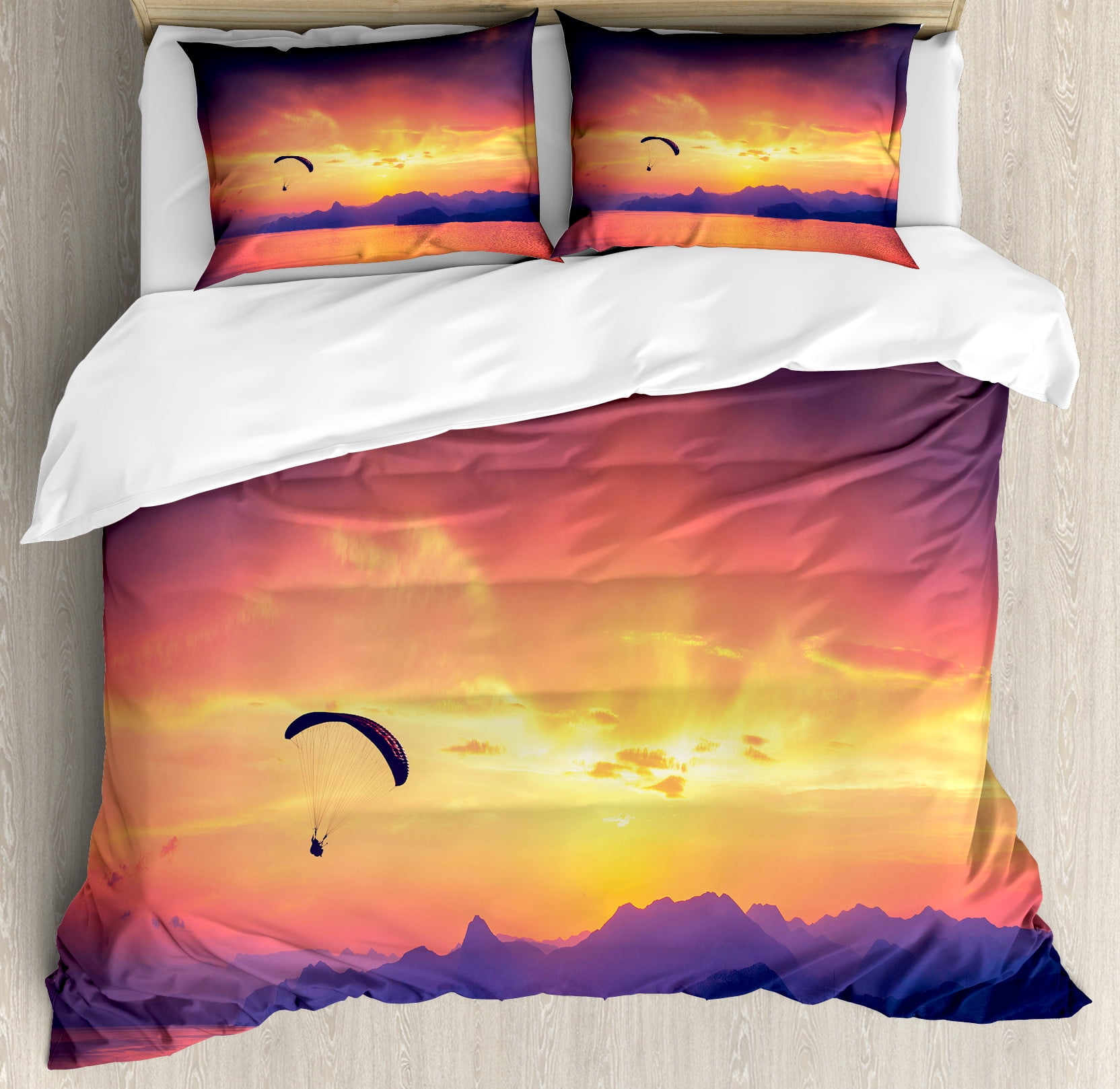 Sports Duvet Cover Set, Paragliding Silhouette over Sea at Sunset with ...