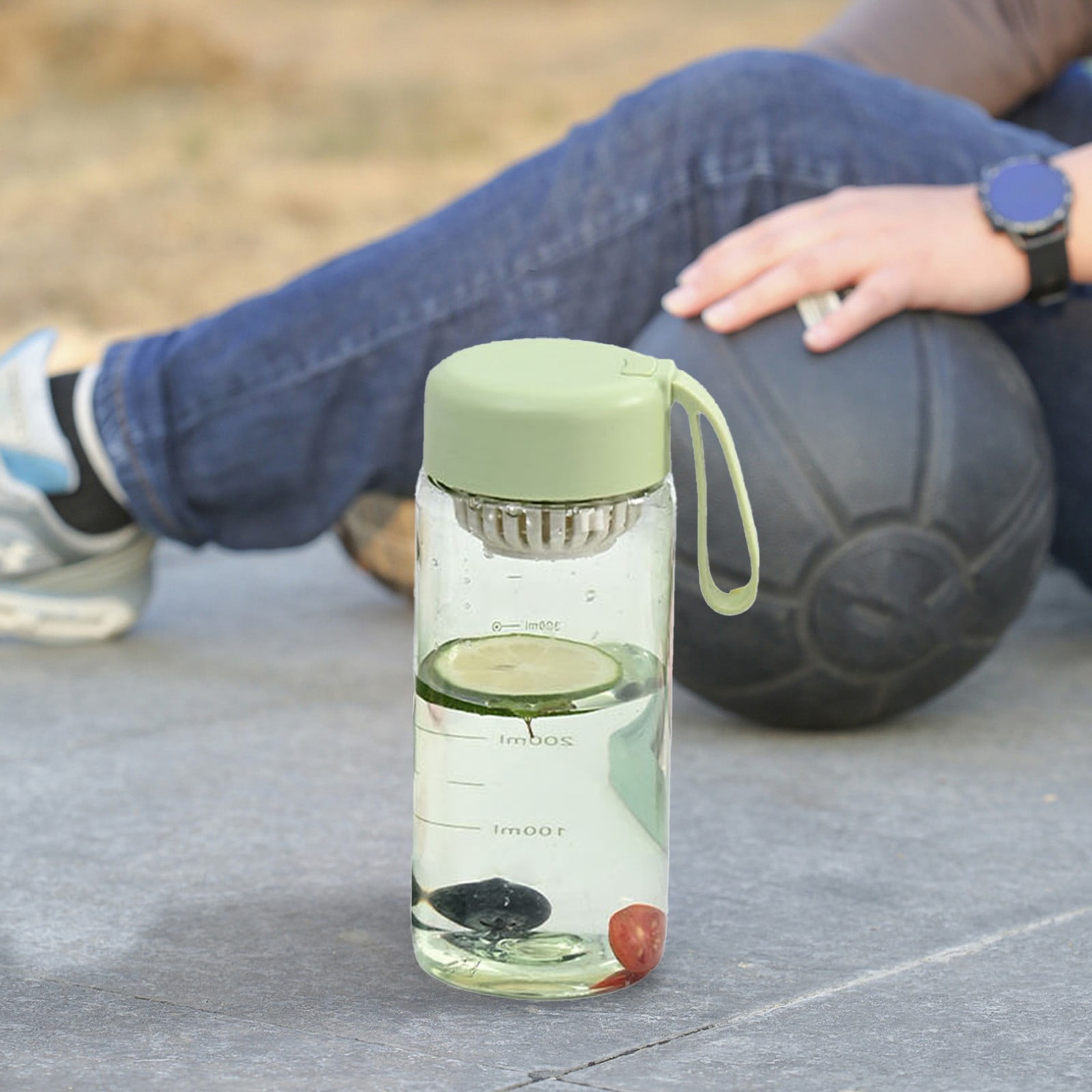Sports Water Bottle, 650ml Leakproof Motivational Fitness Jug, BPA Free ...