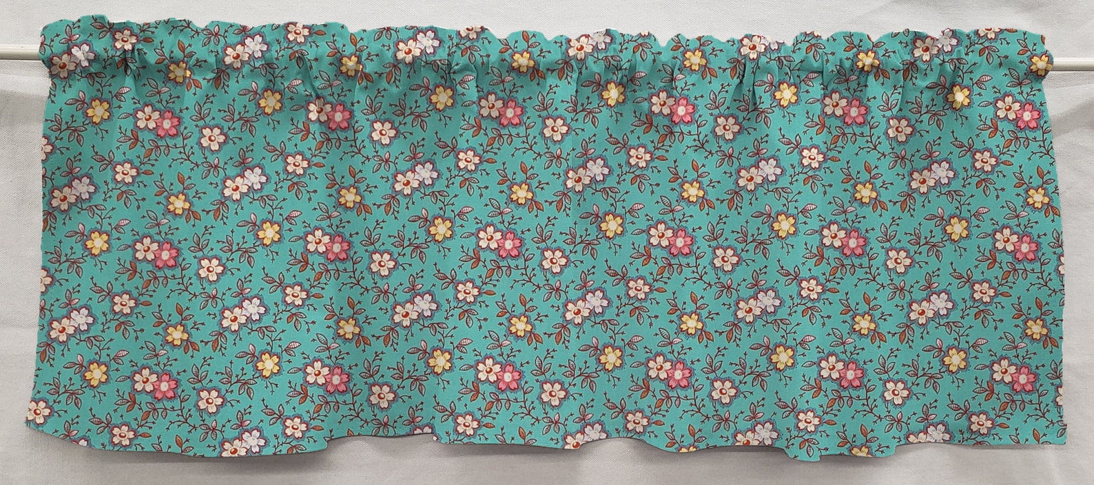 Spring Flowers Valances by Penny's Needful Things (Two Valance Panels ...