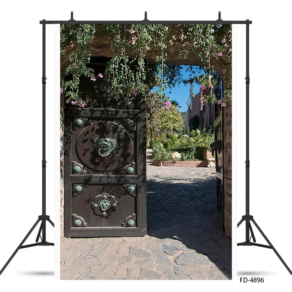 Spring Green Garden Scenic Vintage Wooden Door Scenery Background ...