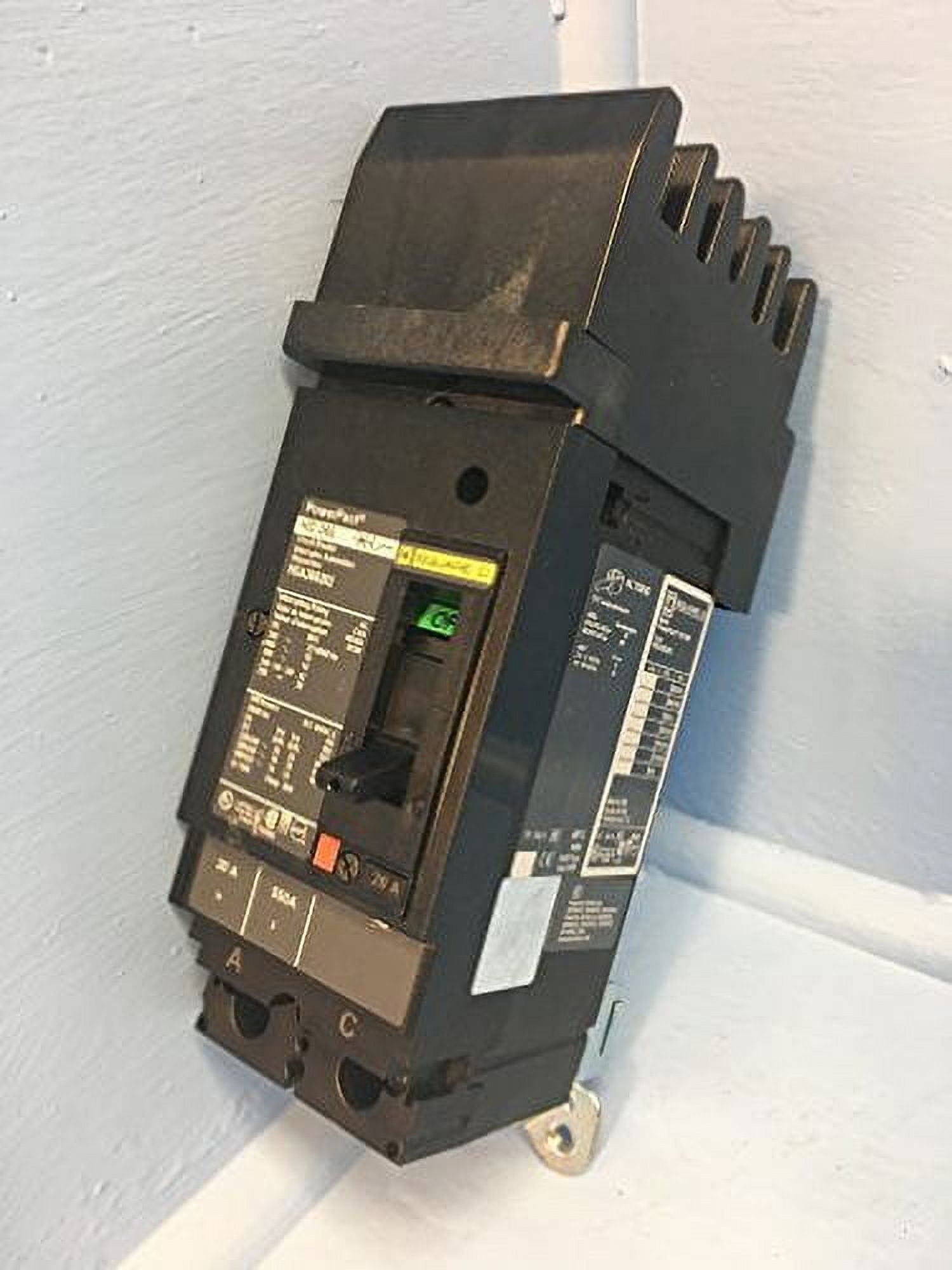 Square D HDA260202 PowerPact Circuit Breaker, H-Frame, 2-Pole, 600VAC ...