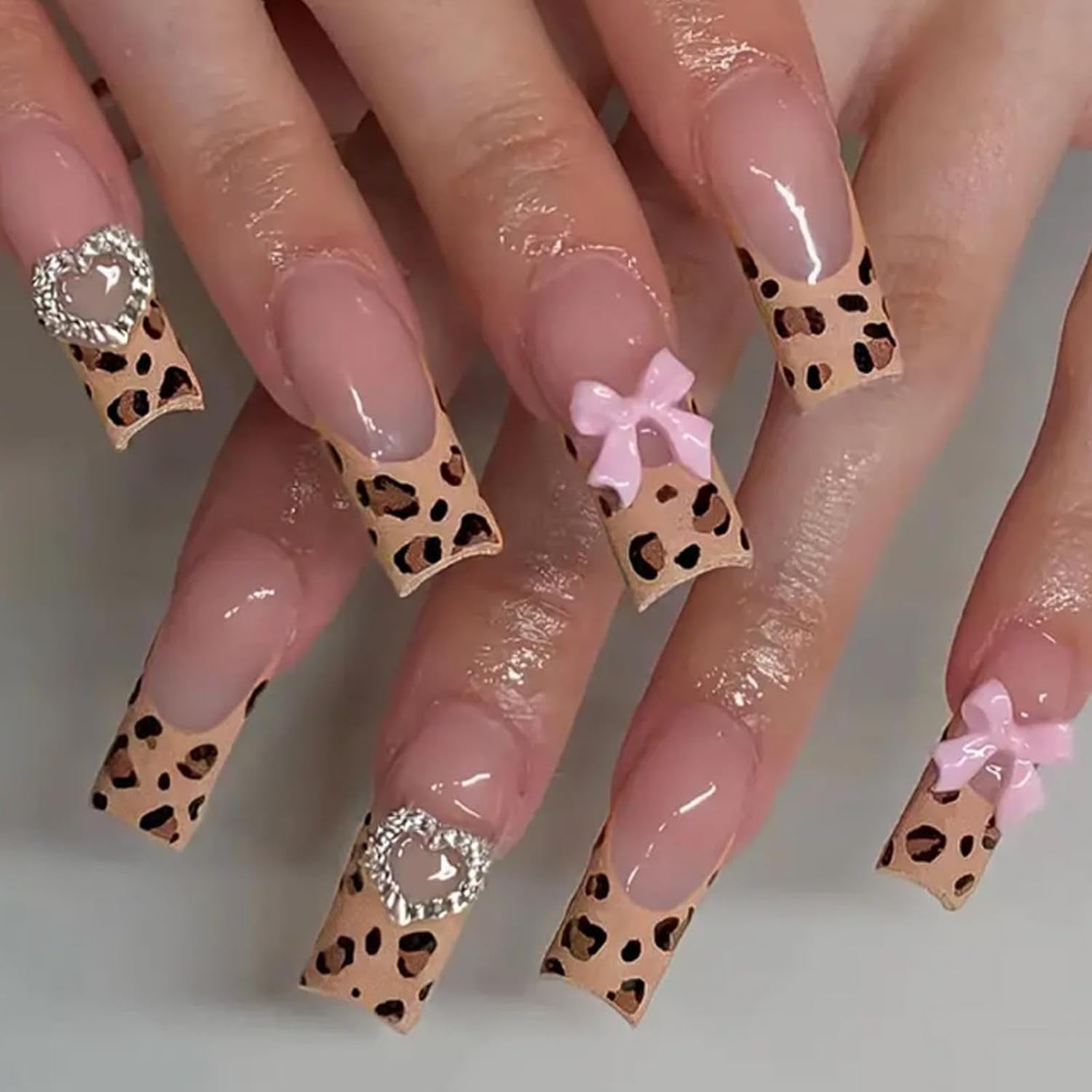 Square French Press on Nails Long Heart Fake Nails Tips Full Cover ...