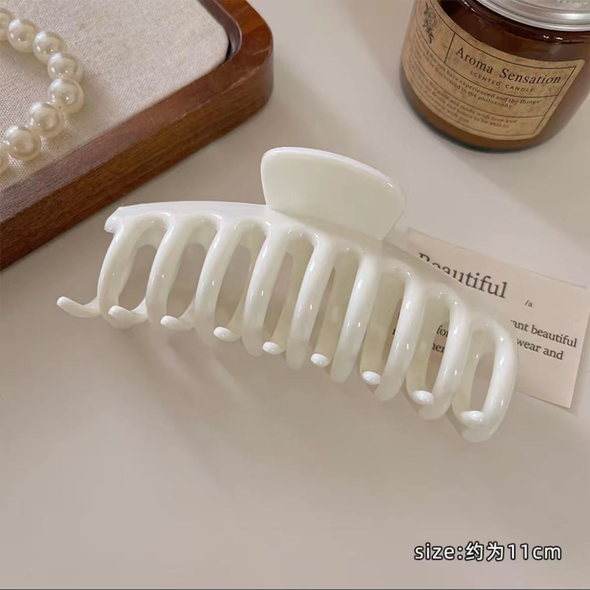 Square Frosting Hair Soft Claw Clips, Large Non-Slip Matte Barrettes ...