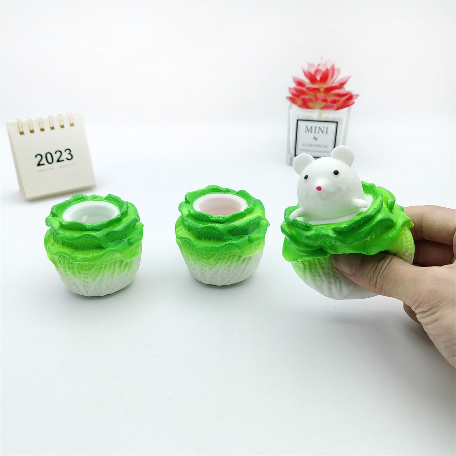 Squeeze Toys, Squeeze Toys Stress Cabbage with Pig/Rabbit/Rat Designs ...