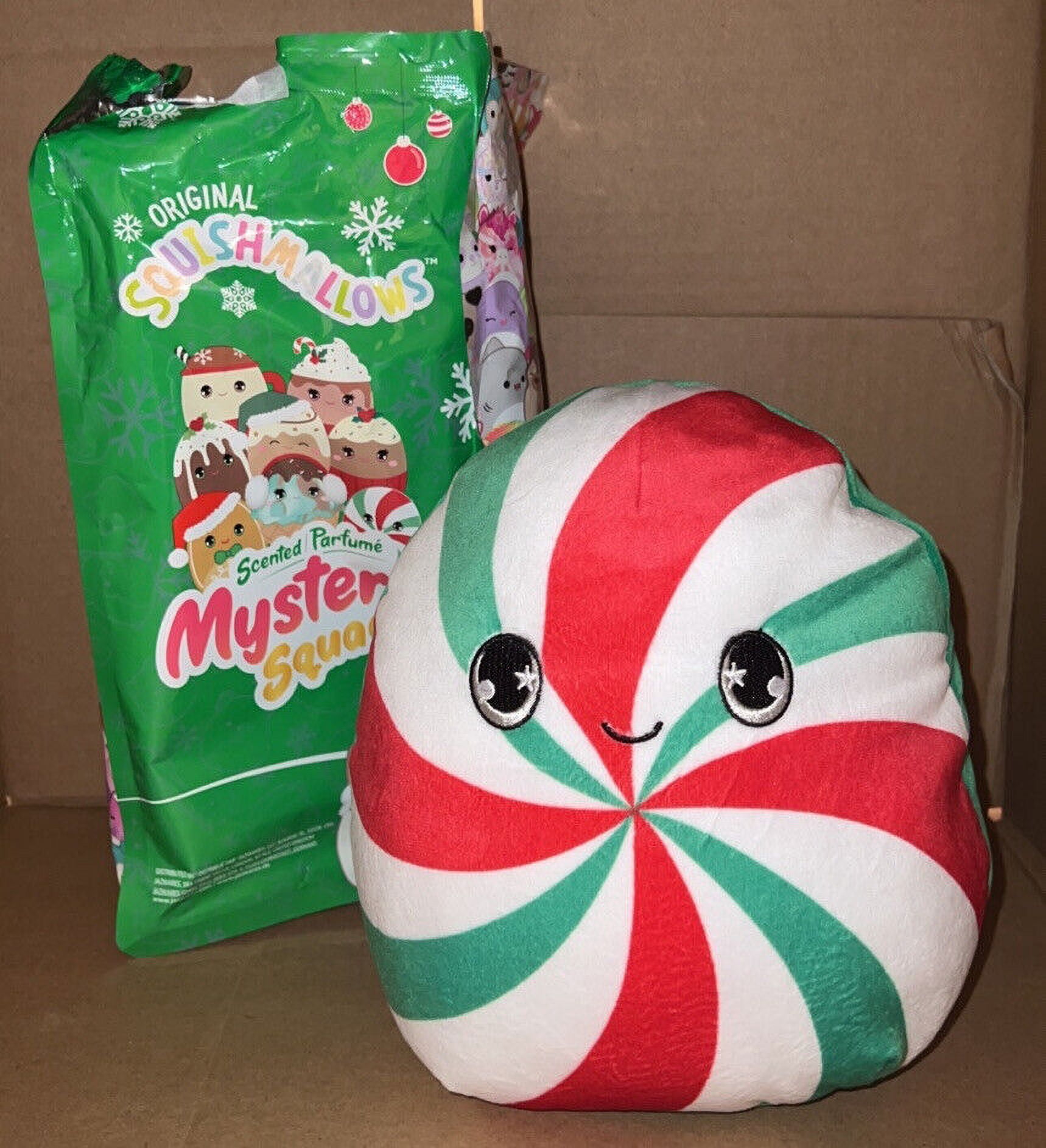 Squishmallows 8" Scented Christmas Mystery Squad Blind Bag PEPPERMINT ...