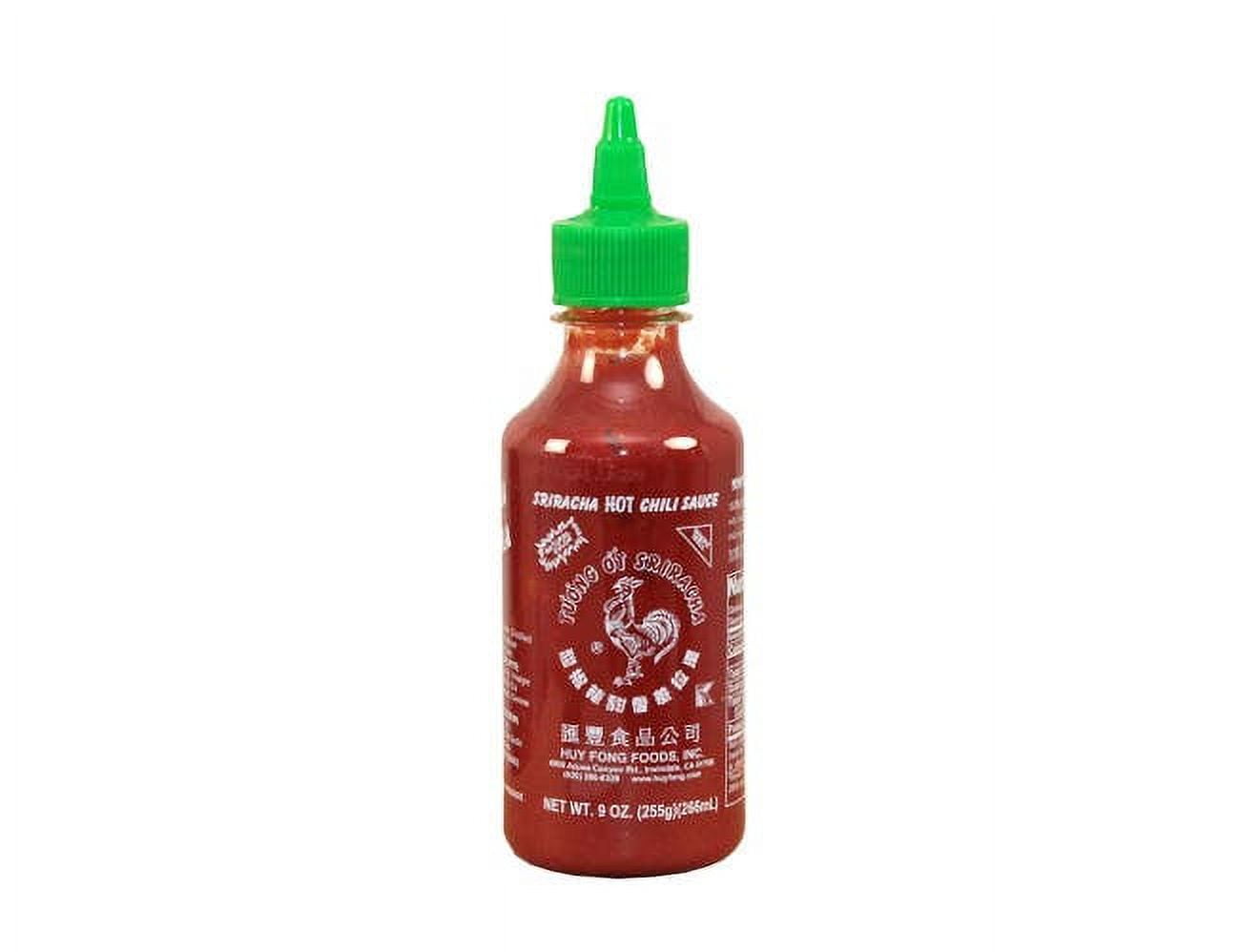 Huy Fong Sriracha Hot Chili Sauce, 9oz Bottle - Spicy Asian Garlic ...