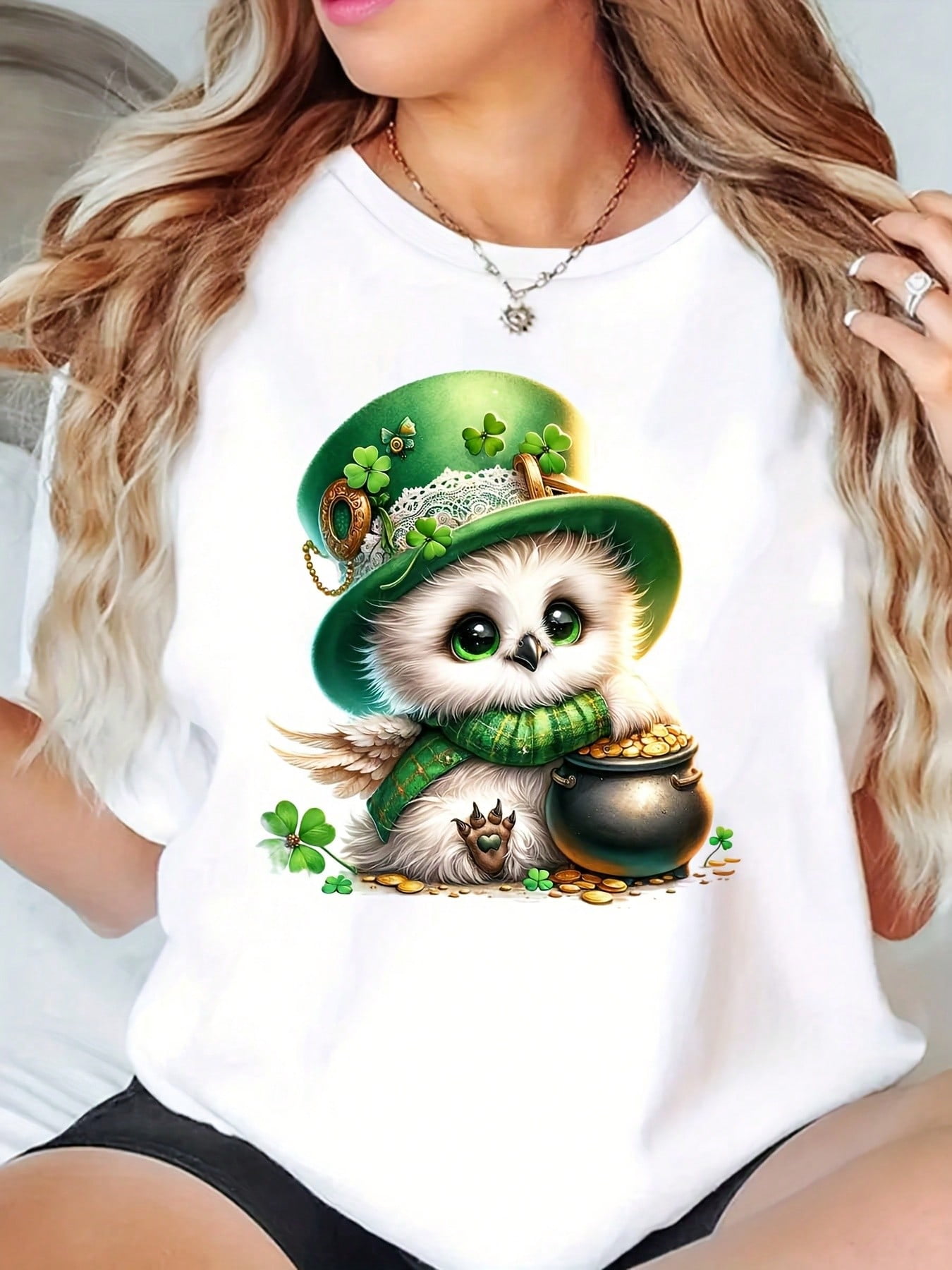 St Patrick's Day Cute Owl Leprechaun Shamrock Graphic T-Shirt for Women ...