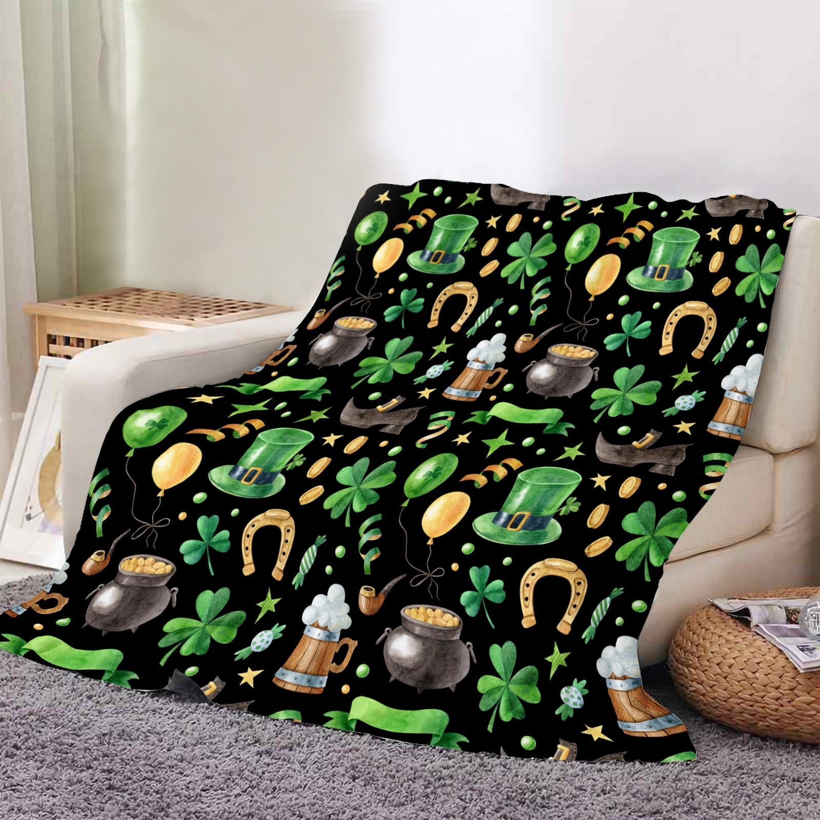 St Patricks Day Throw Blanket, Clovers And Shamrocks Design Super Soft ...